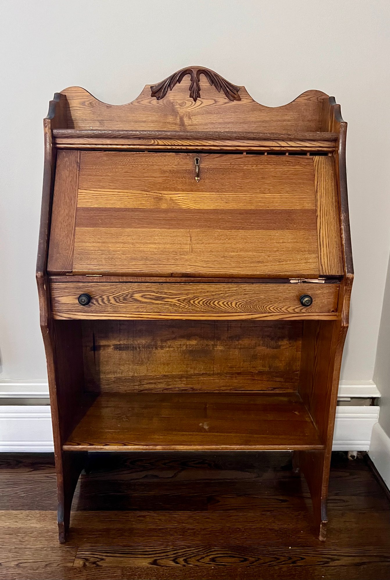 Small Antique Oak Drop Down Desk #5141 | Auctionninja.com
