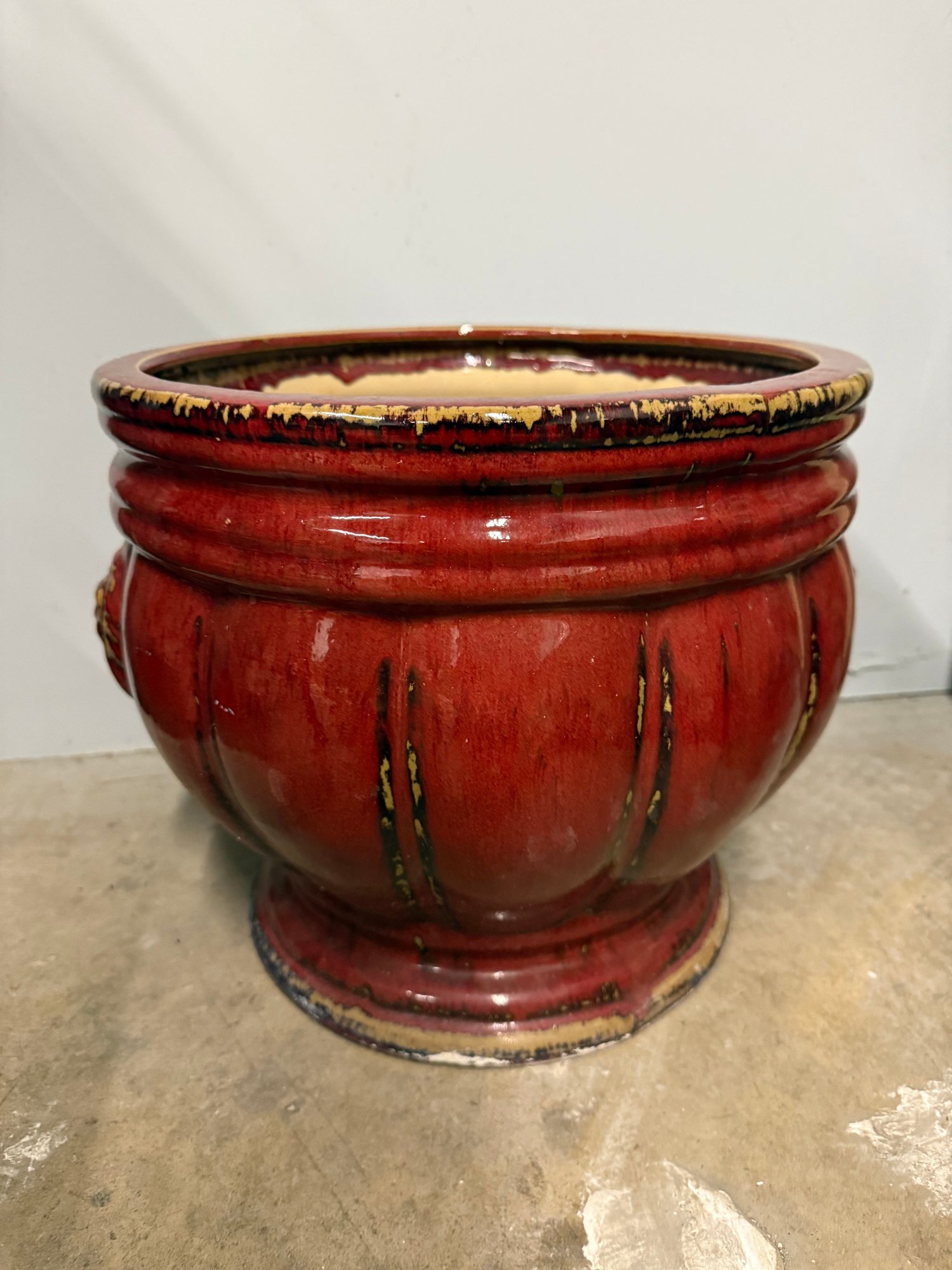 Ceramic Rust Colored Planter #21671 | Auctionninja.com