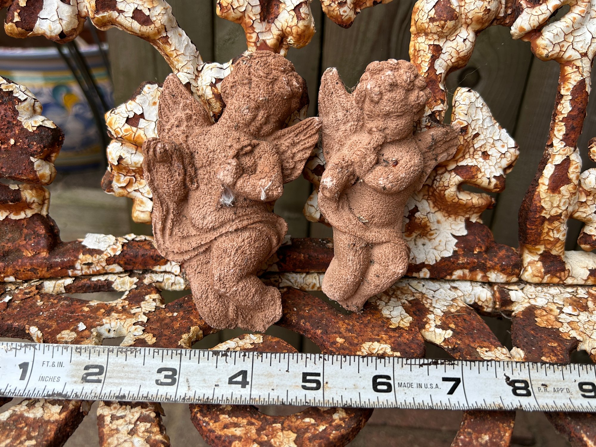 Cherub Angel Small Cement Garden Wall Statues #5350 | Auctionninja.com