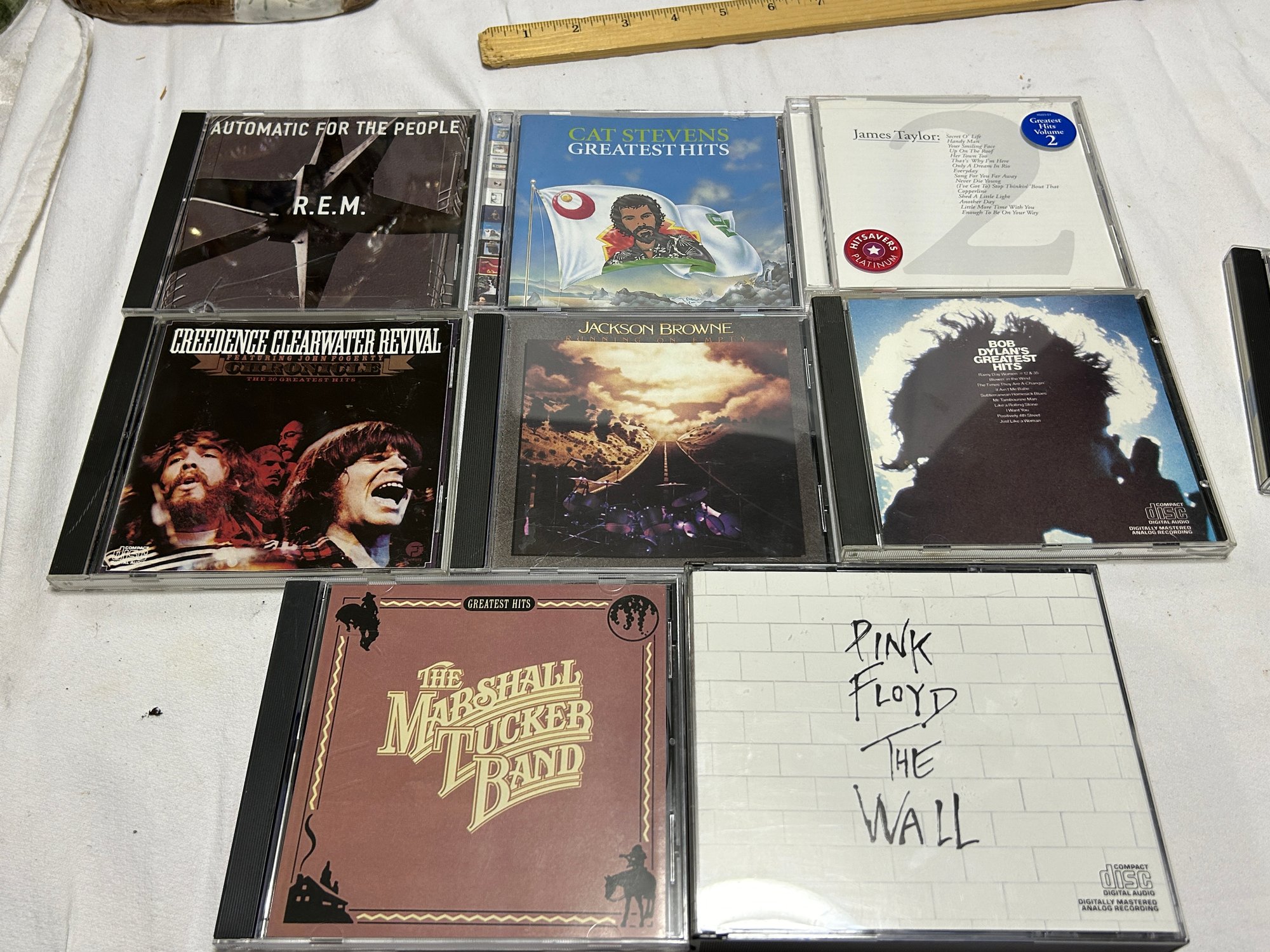 CD Lot - Bob Dylan, Pink Floyd, Cat Stevens Plus #6936 | Auctionninja.com