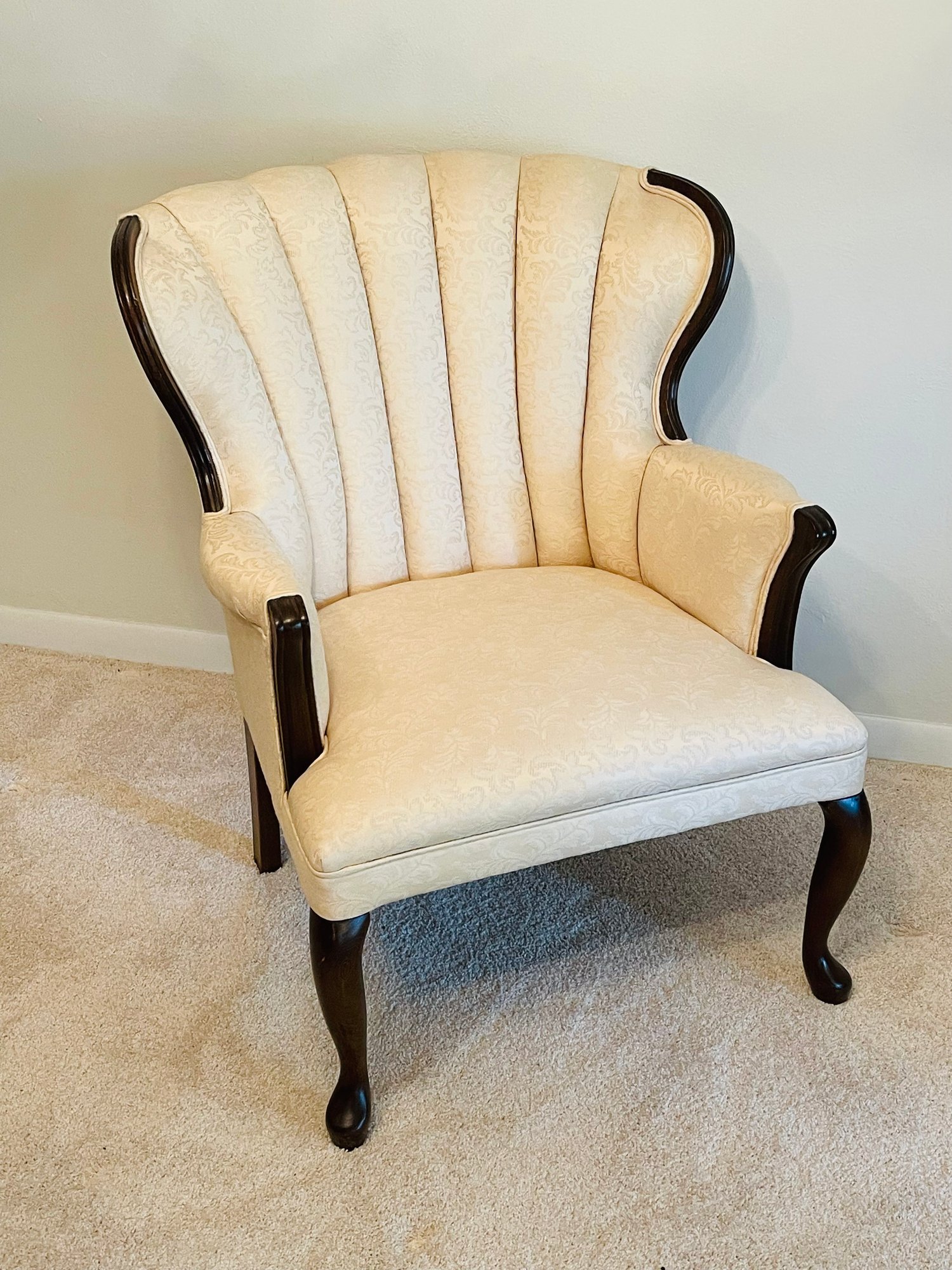 Southern Furniture Of Conover Vintage Queen Anne Wingback Side Chair ...