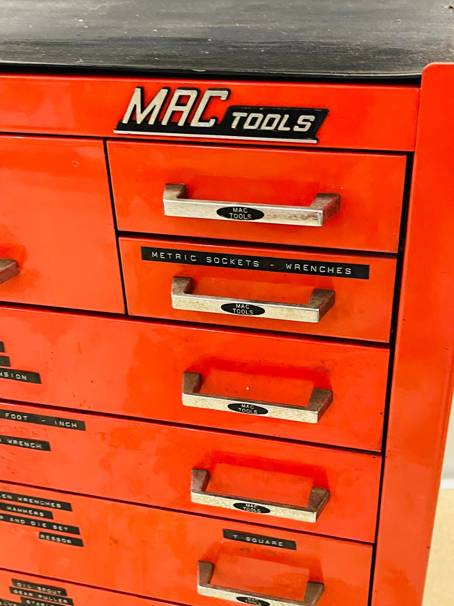 Vintage Macsimizer Mac Tools 10 Drawer Rolling Tool Bottom Box #2517 | Auctionninja.com