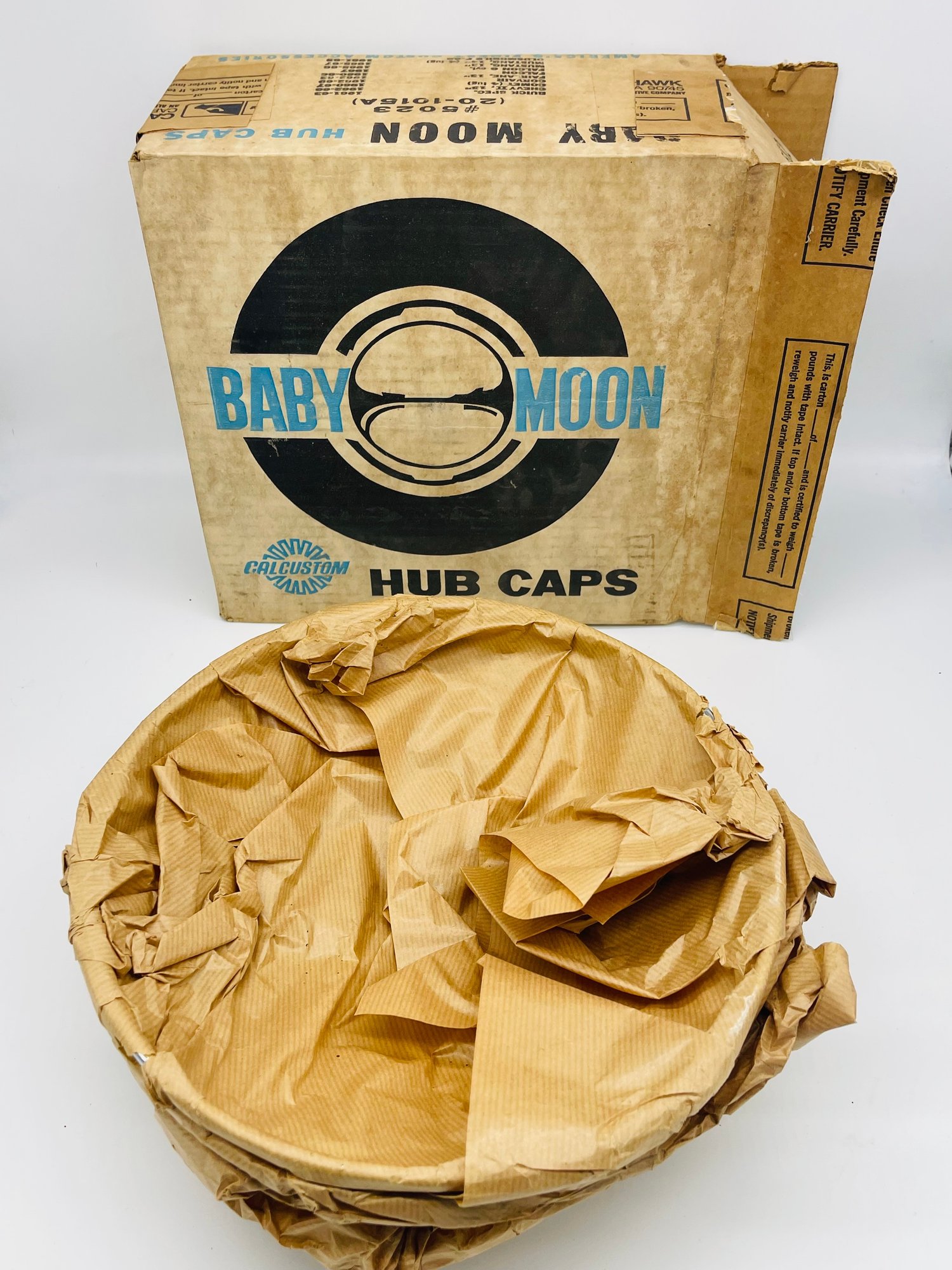 Vintage NOS New Old Stock Set Of 4 Cal Customs Baby Moon Hub Caps Hot ...