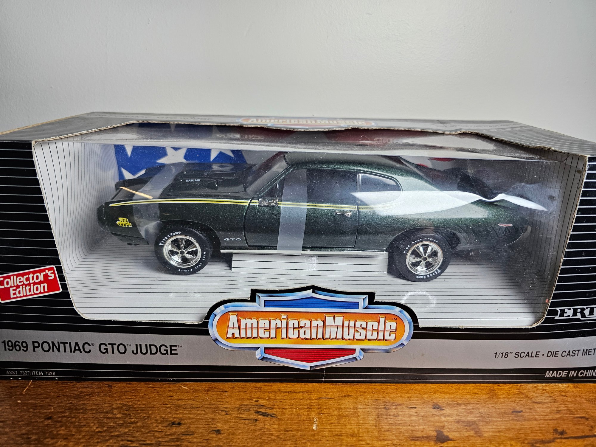1968 Pontiac GTO Judge Die Cast Model Car #7680 | Auctionninja.com