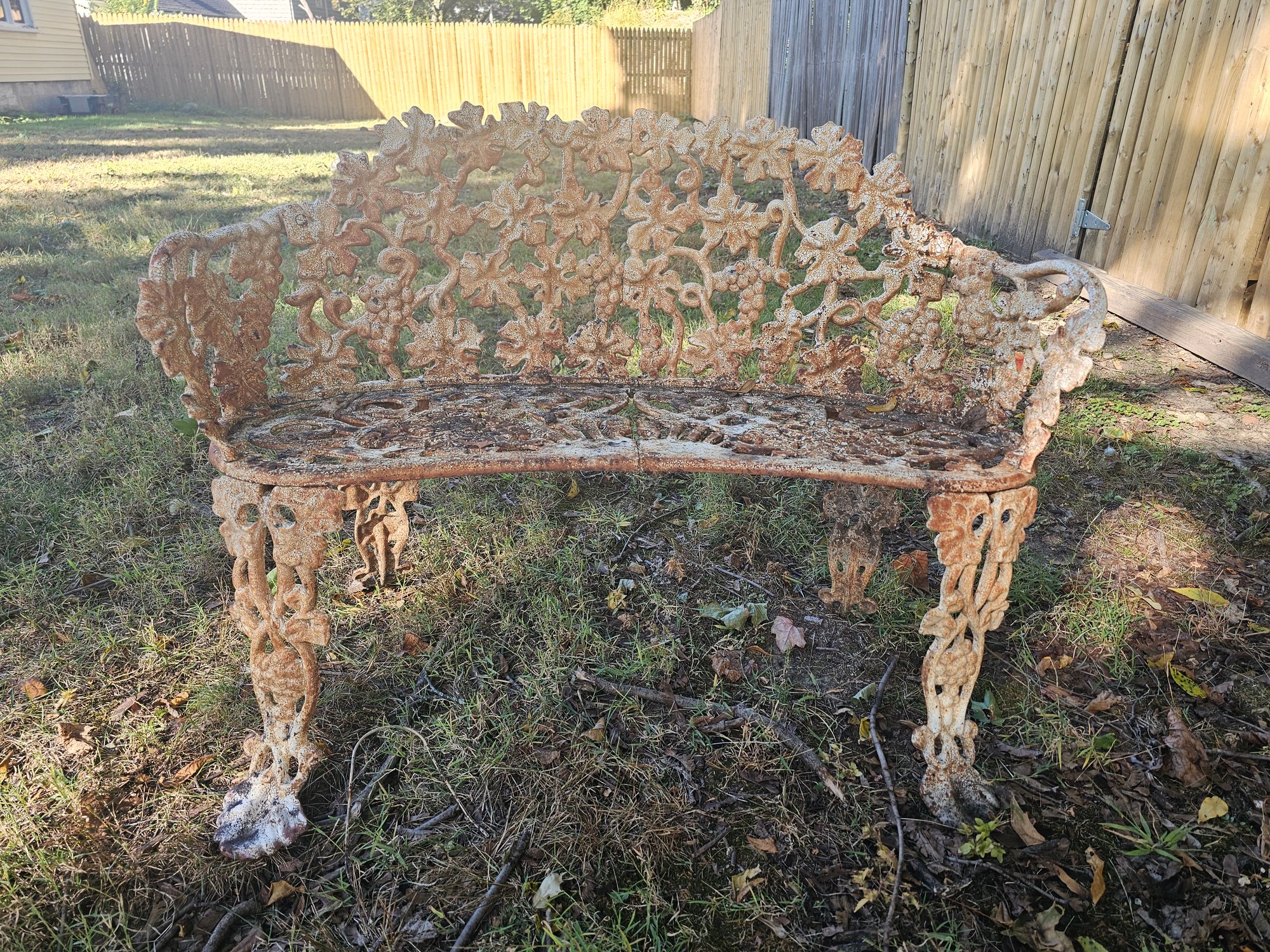 Cast Iron Grapevine Pattern Garden Bench #7878 | Auctionninja.com