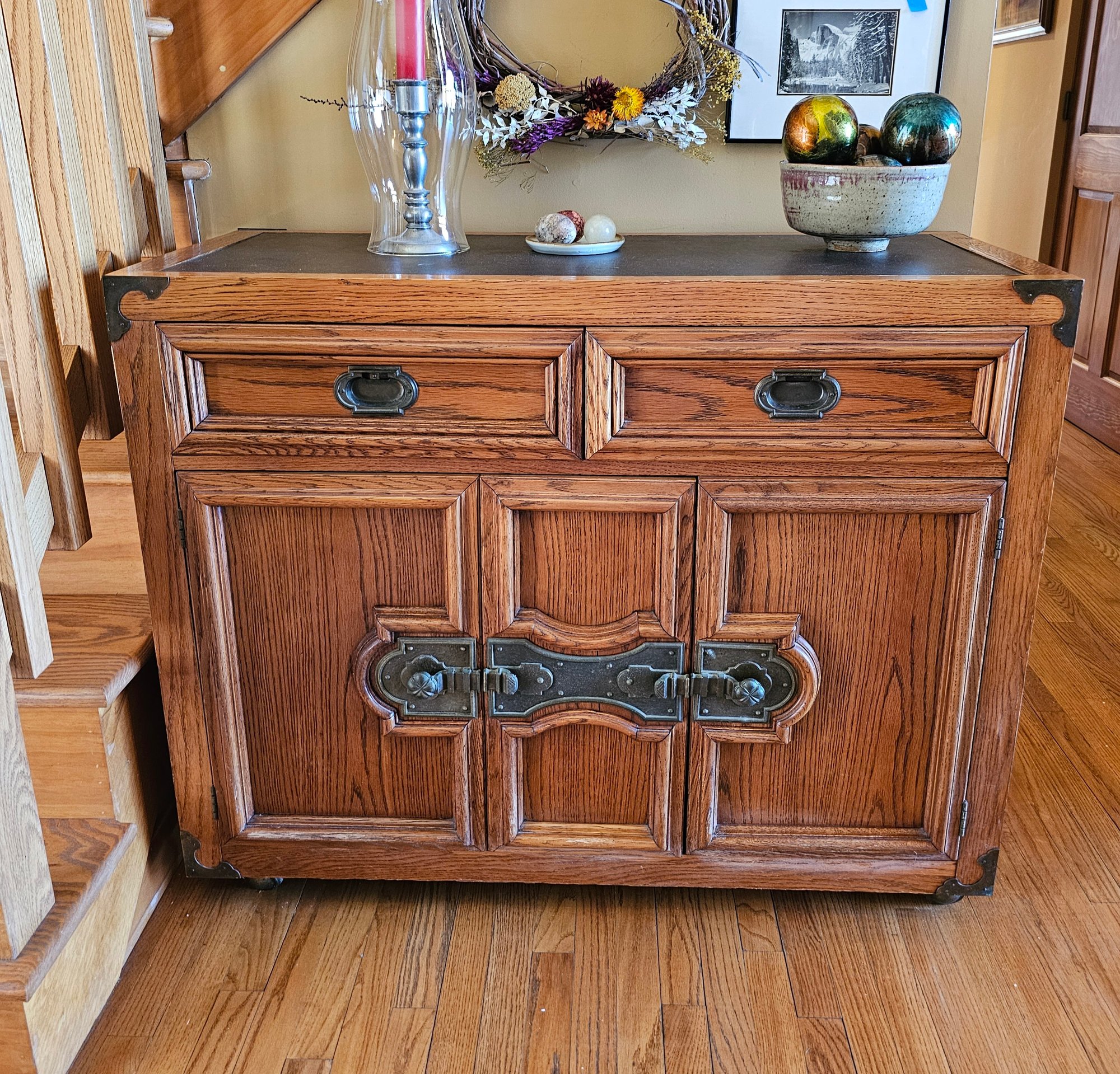 Expandable Buffet Table Or Use As A Bar #9187 | Auctionninja.com