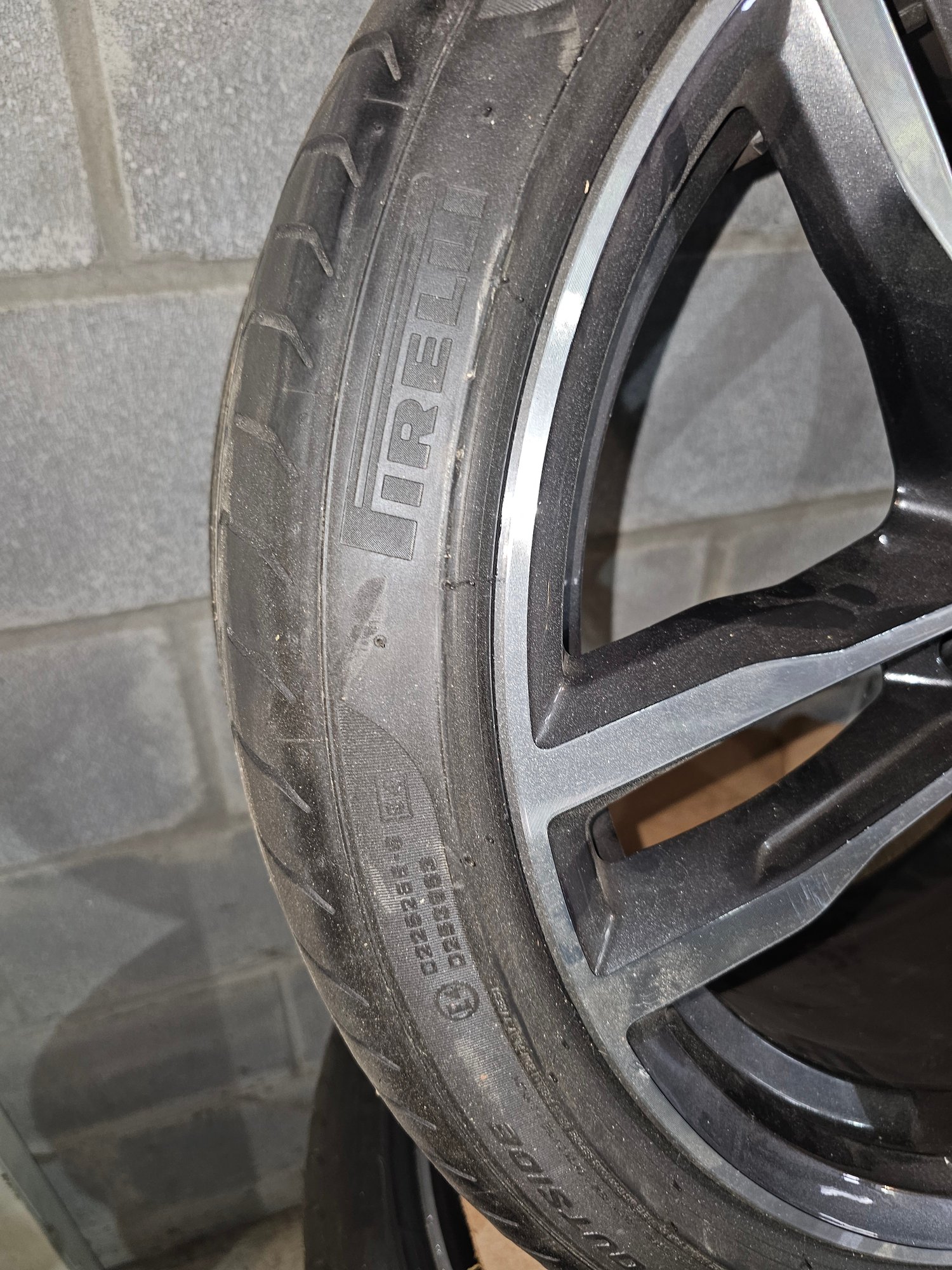 Set Of Four BMW Rims And Pirelli Tires 255 35 R19 #9210 | Auctionninja.com
