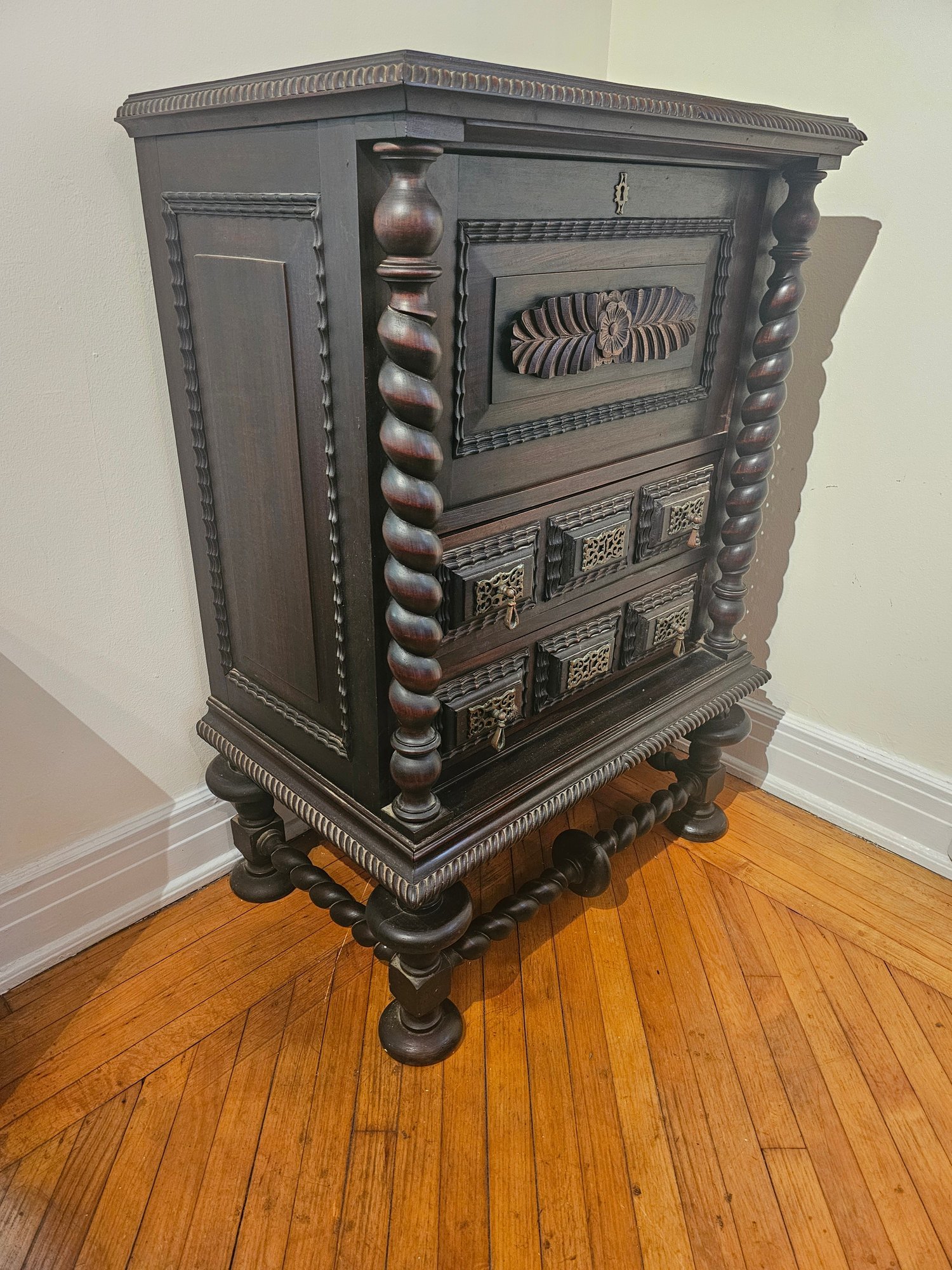 Heavily Carved Spanish Colonial Style Wood Bar #10185 | Auctionninja.com