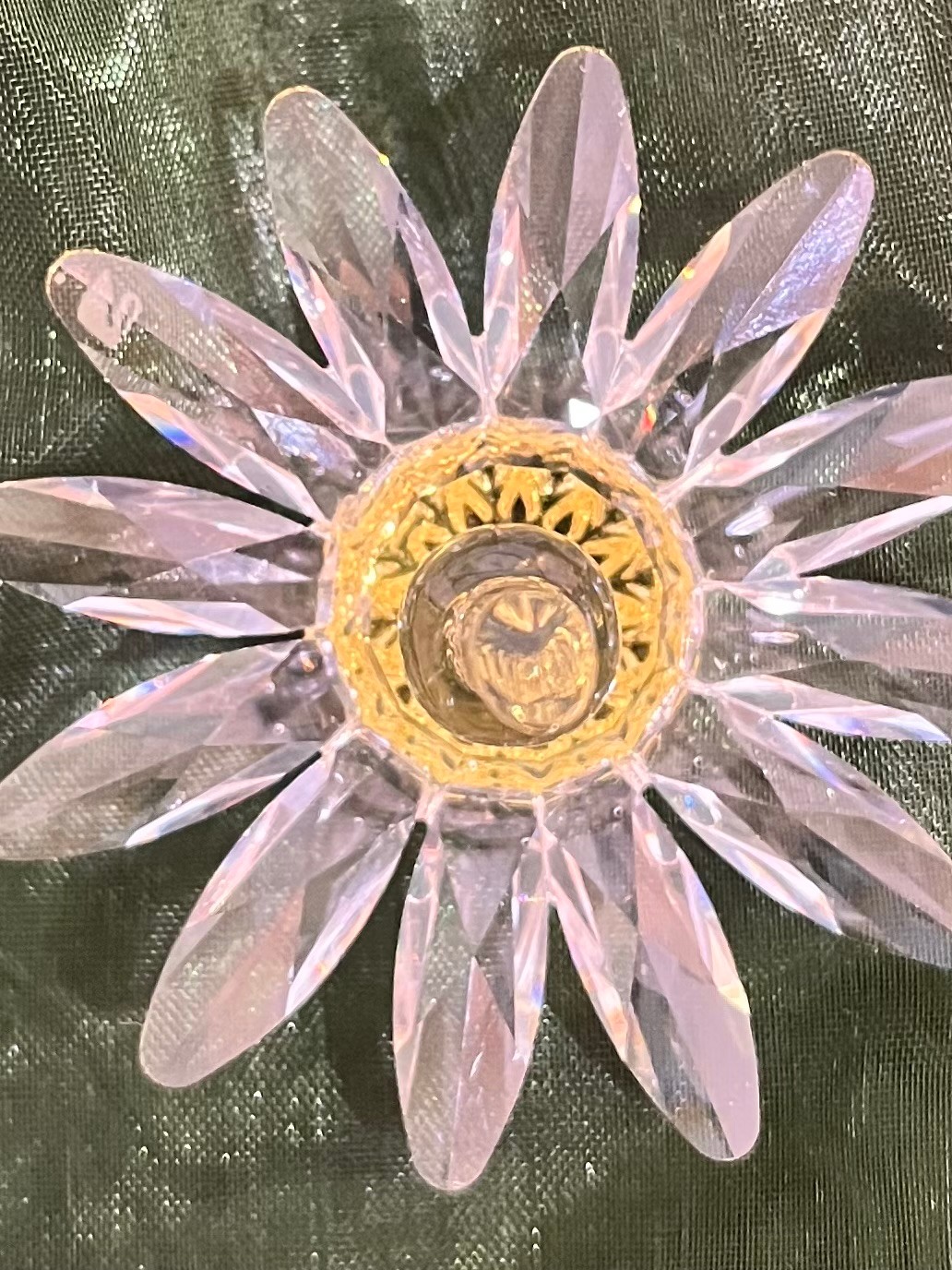 SWAROVSKI Crystal Yellow Daisy #7071 | Auctionninja.com