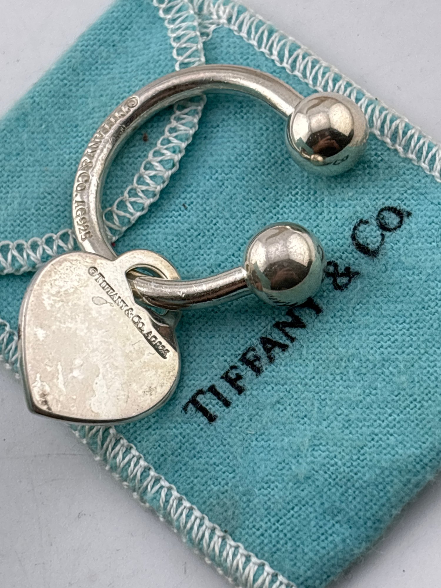 Vintage Sterling Silver TIFFANY &CO Heart Key Ring #5241 | Auctionninja.com
