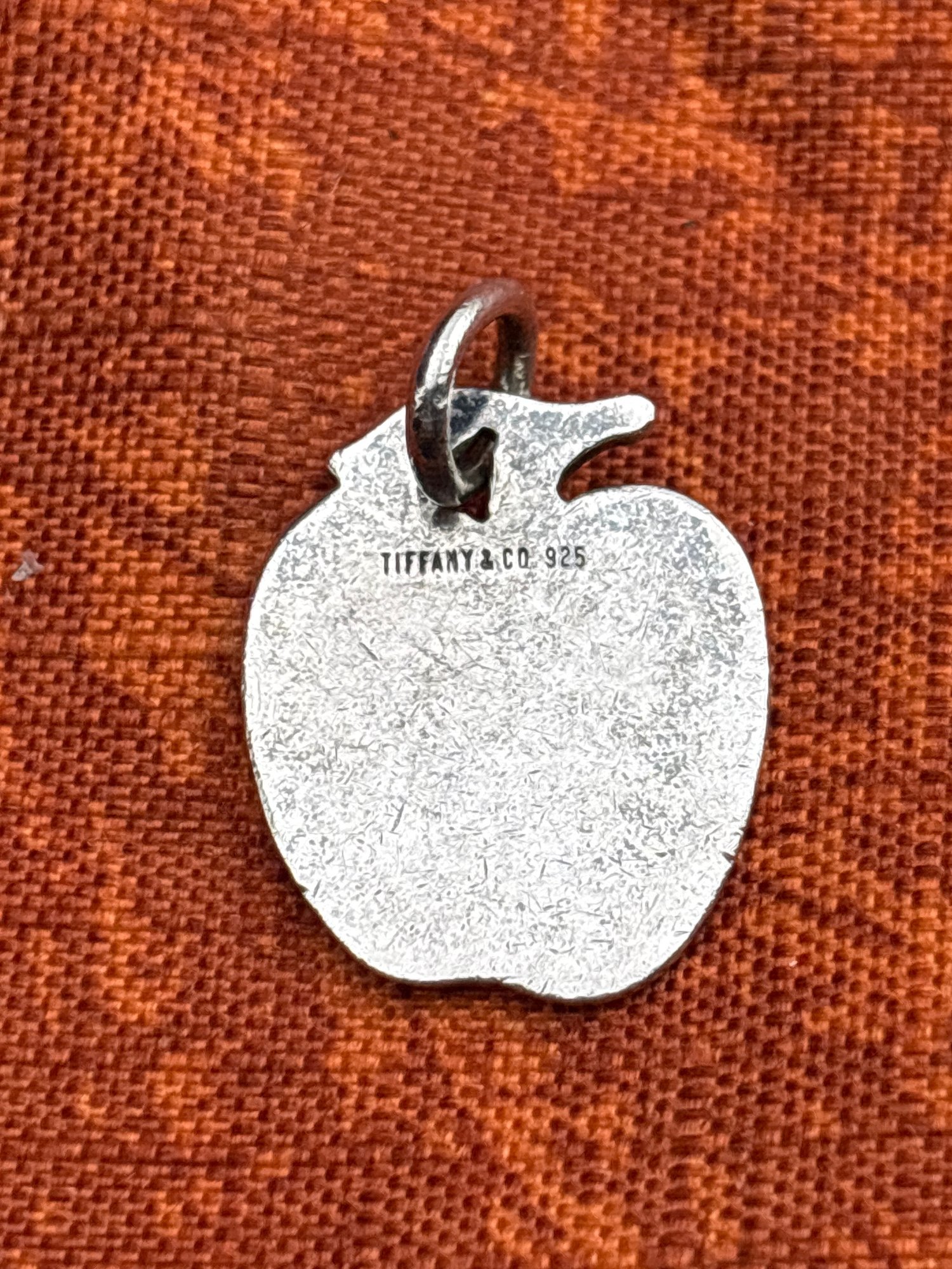 Vintage Authentic TIFFANY & CO Sterling Apple #6261 | Auctionninja.com