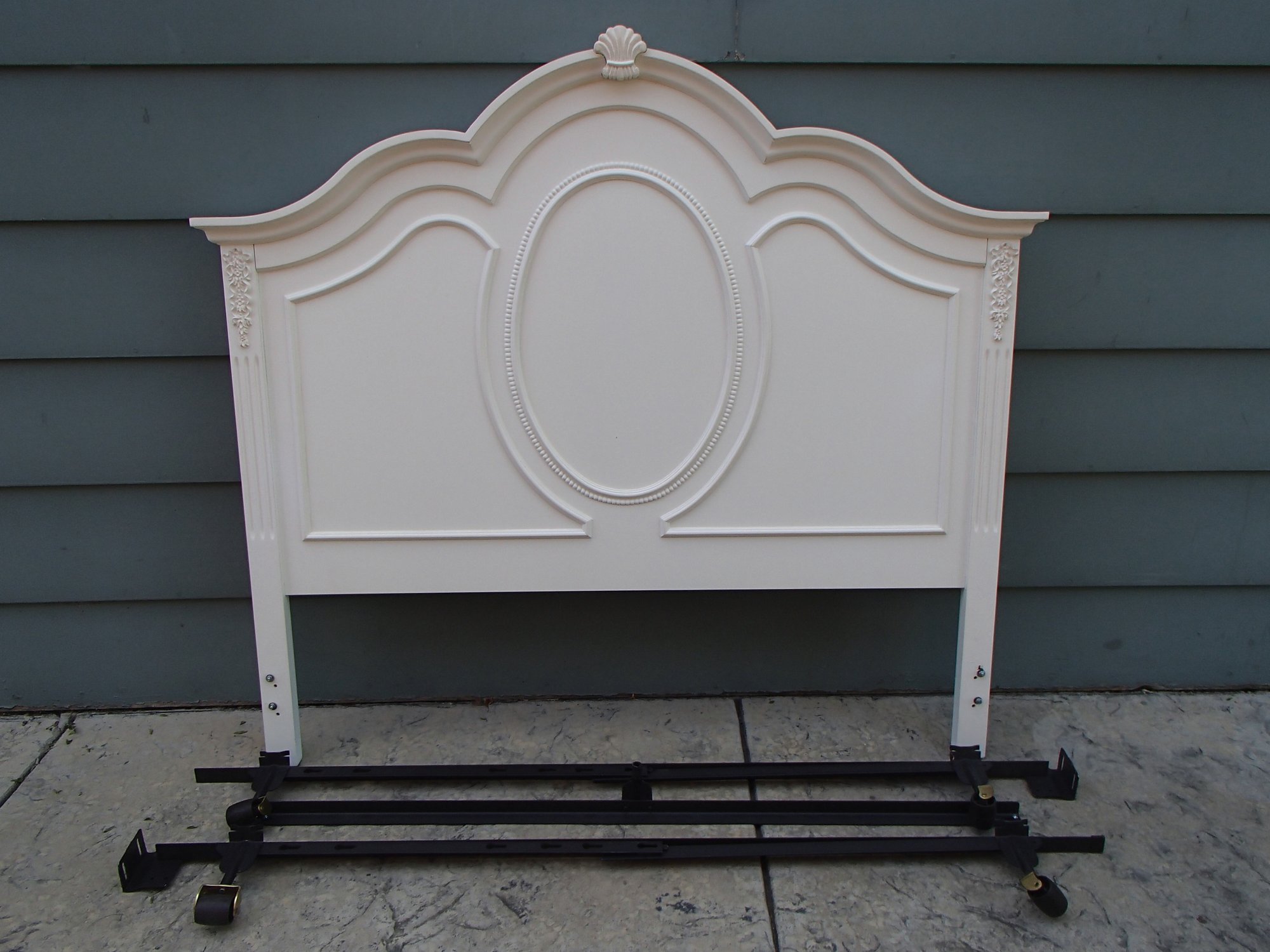Headboard And Adjustable Hollywood Frame #6314 | Auctionninja.com