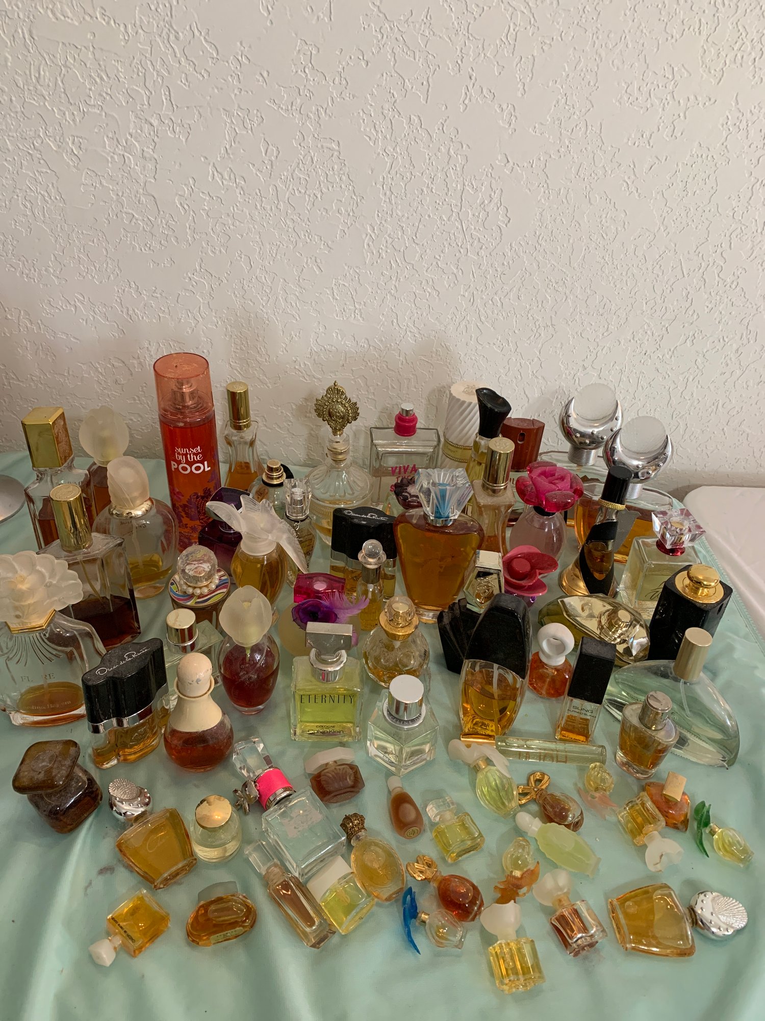 Open Perfume #10084 | Auctionninja.com