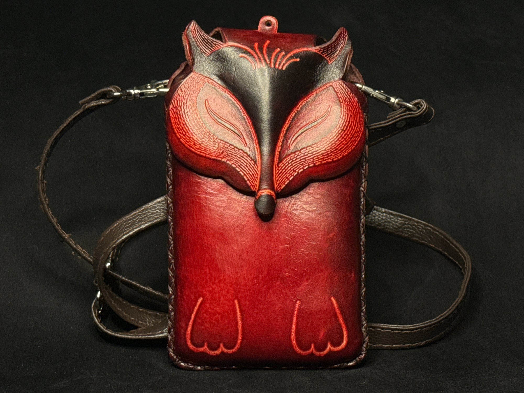 Darling Vintage Red Leather Fox Pouch Handbag #7513 | Auctionninja.com