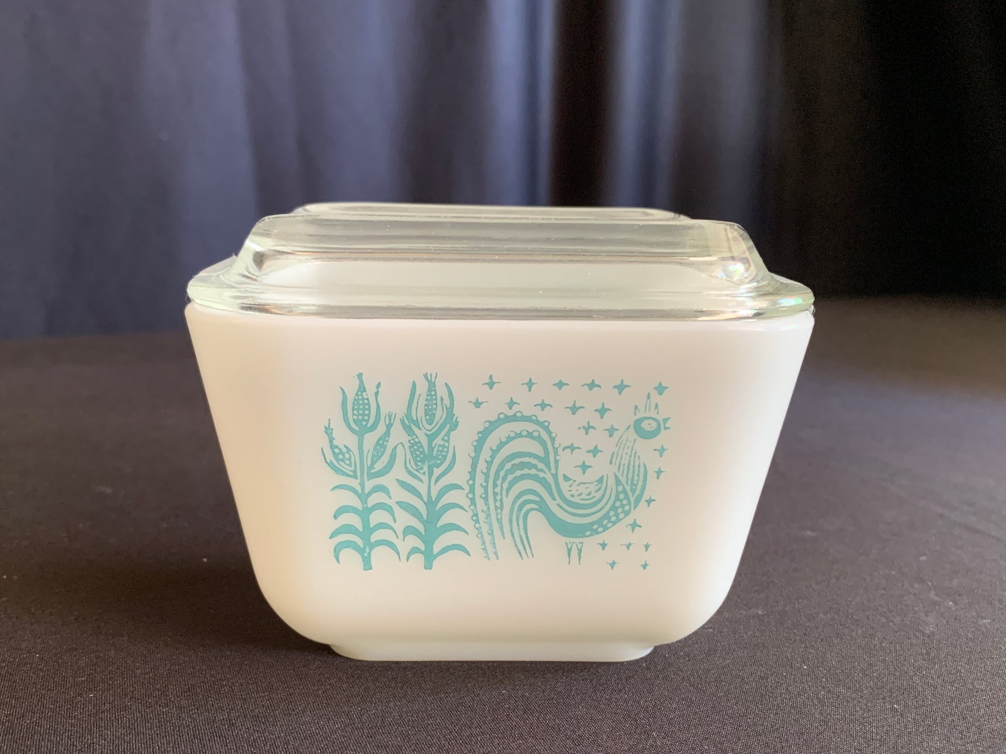 Pyrex 501b 1.5 Cup Fridgie Refrigerator Dish Amish Butter Print Rooster ...