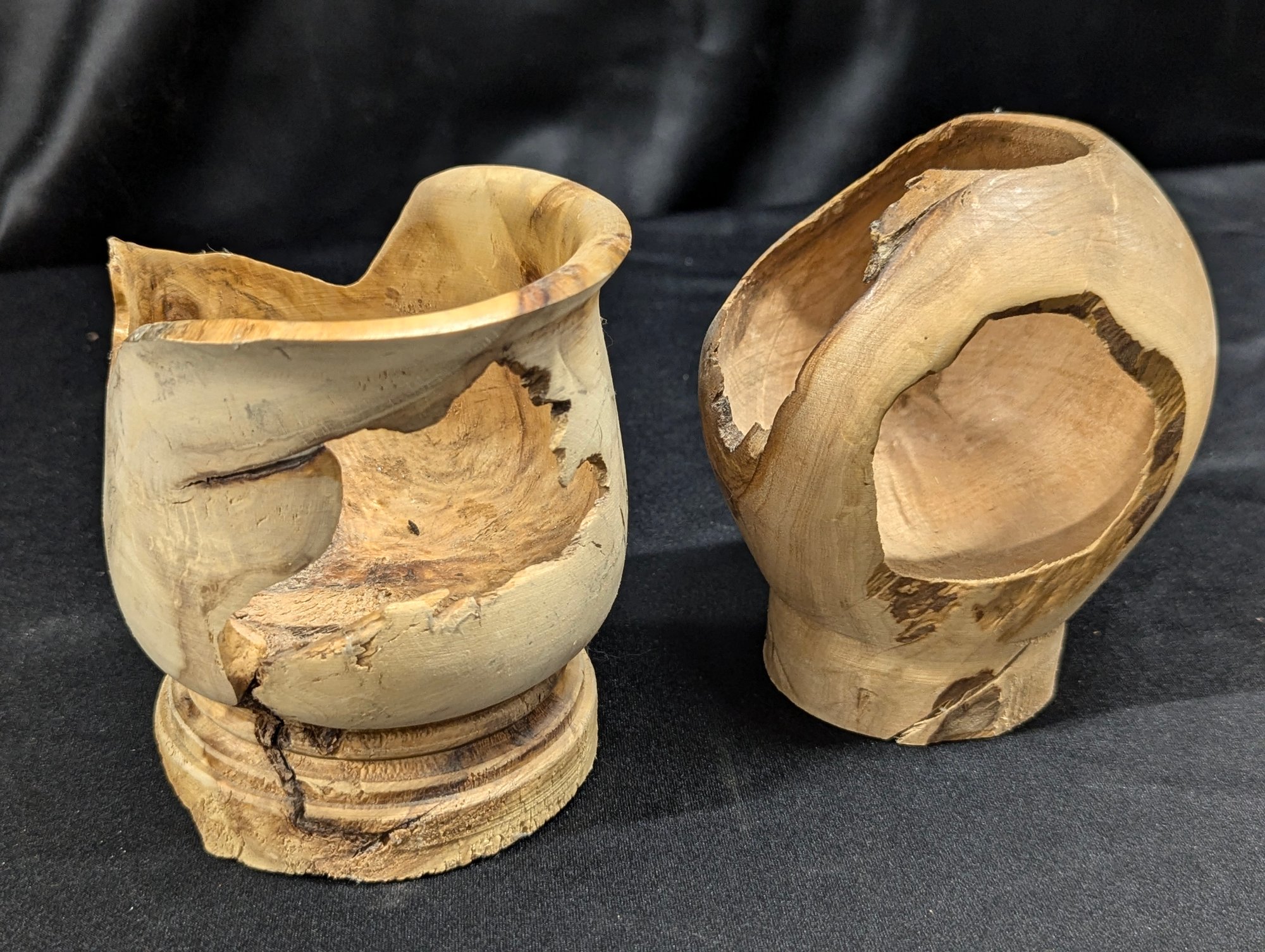 5" Decorative Carved Wood Objects #6185 | Auctionninja.com
