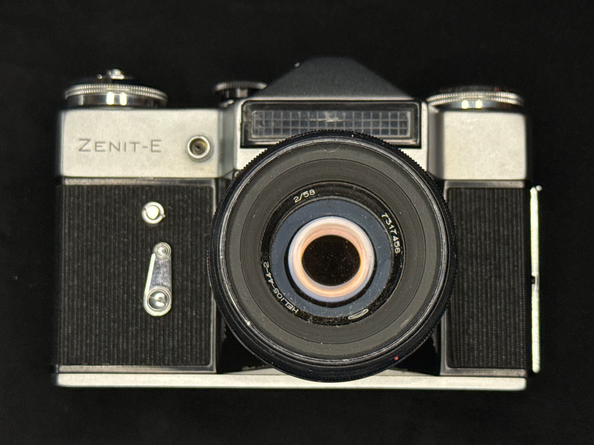 Vintage Zenit-E Film Camera Made In USSR In Working Condition #7956 ...