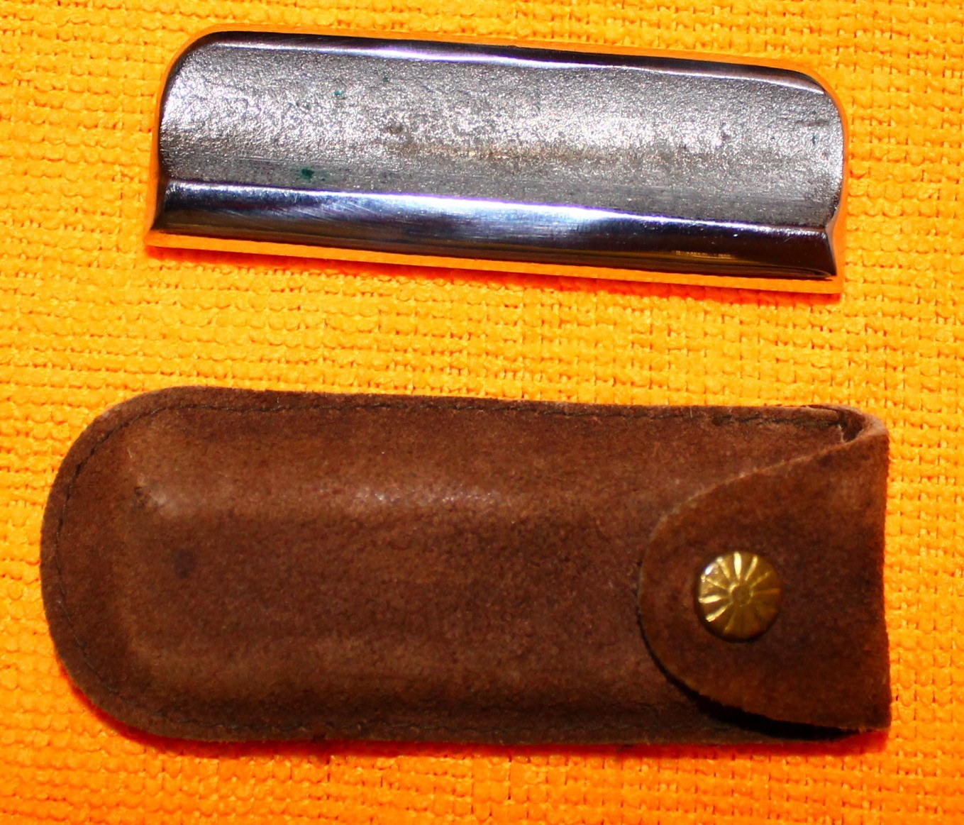 Guitar Tone Bar #92908 | Auctionninja.com