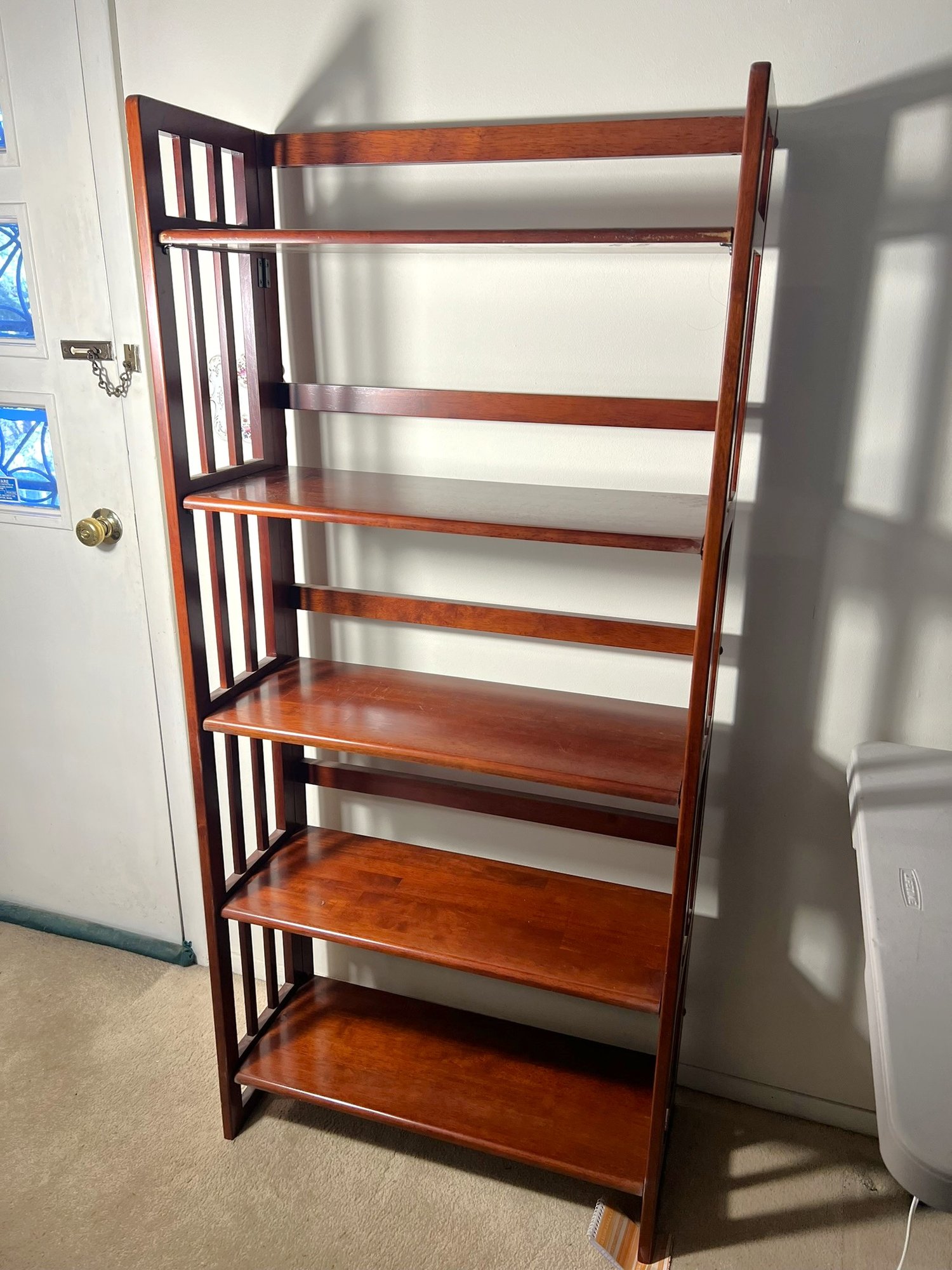 LR/ 5 Shelf Mission Style Folding Bookcase #29497 | Auctionninja.com