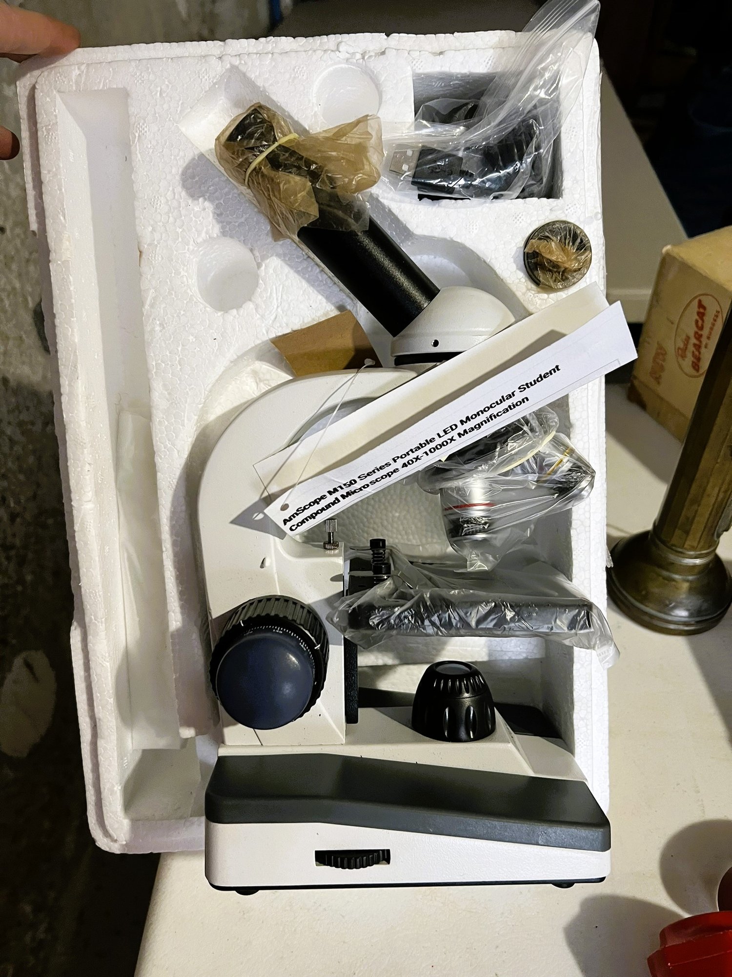 G/ New AmScope M150 Portable LED Microscope #29601 | Auctionninja.com
