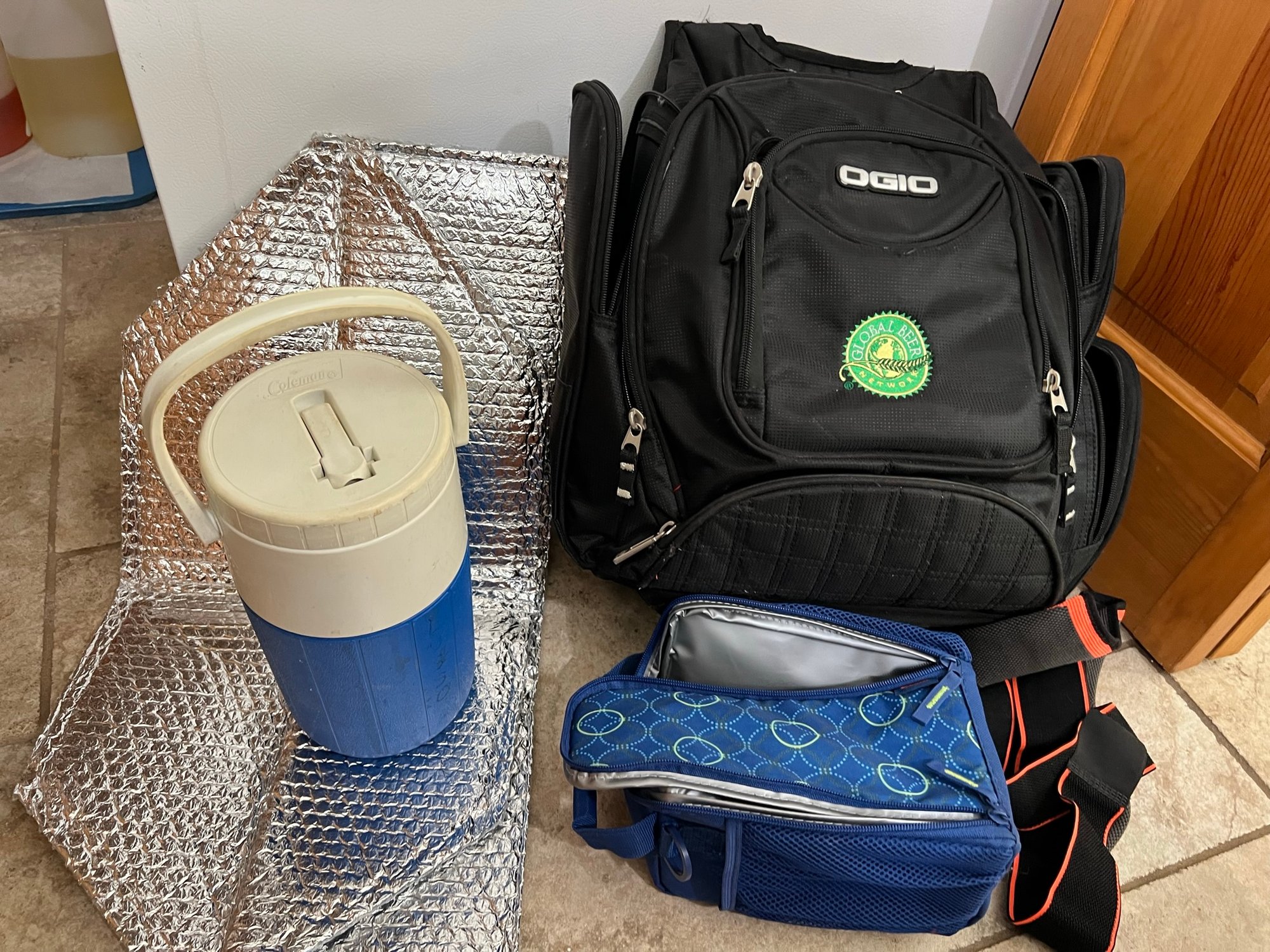 K/4 Insulated Cooler Pack - Ogio Black Backpack, Rubbermaid Soft Side ...