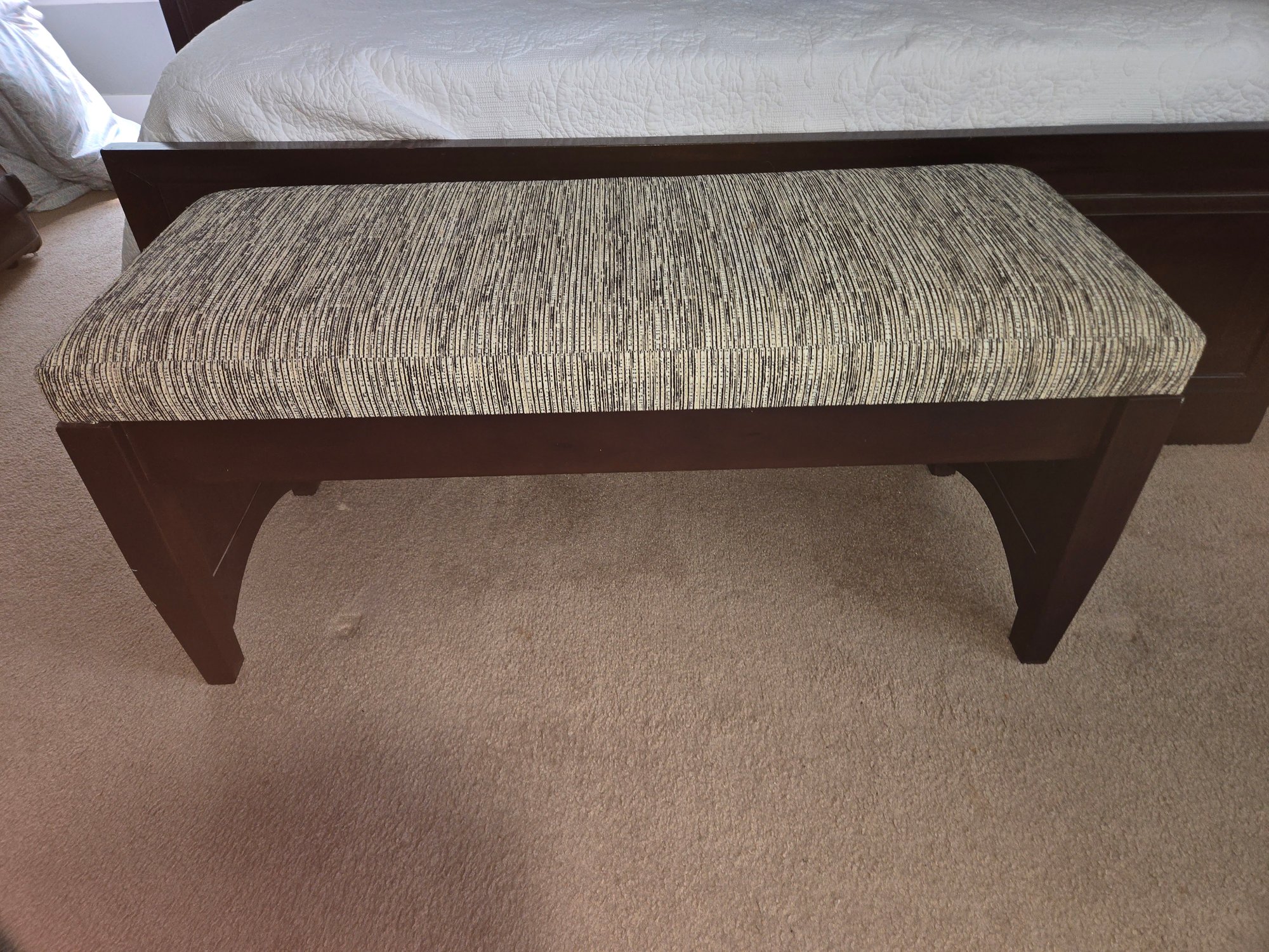 Dark Wood Frame Bench Cloth Top #11516 | Auctionninja.com