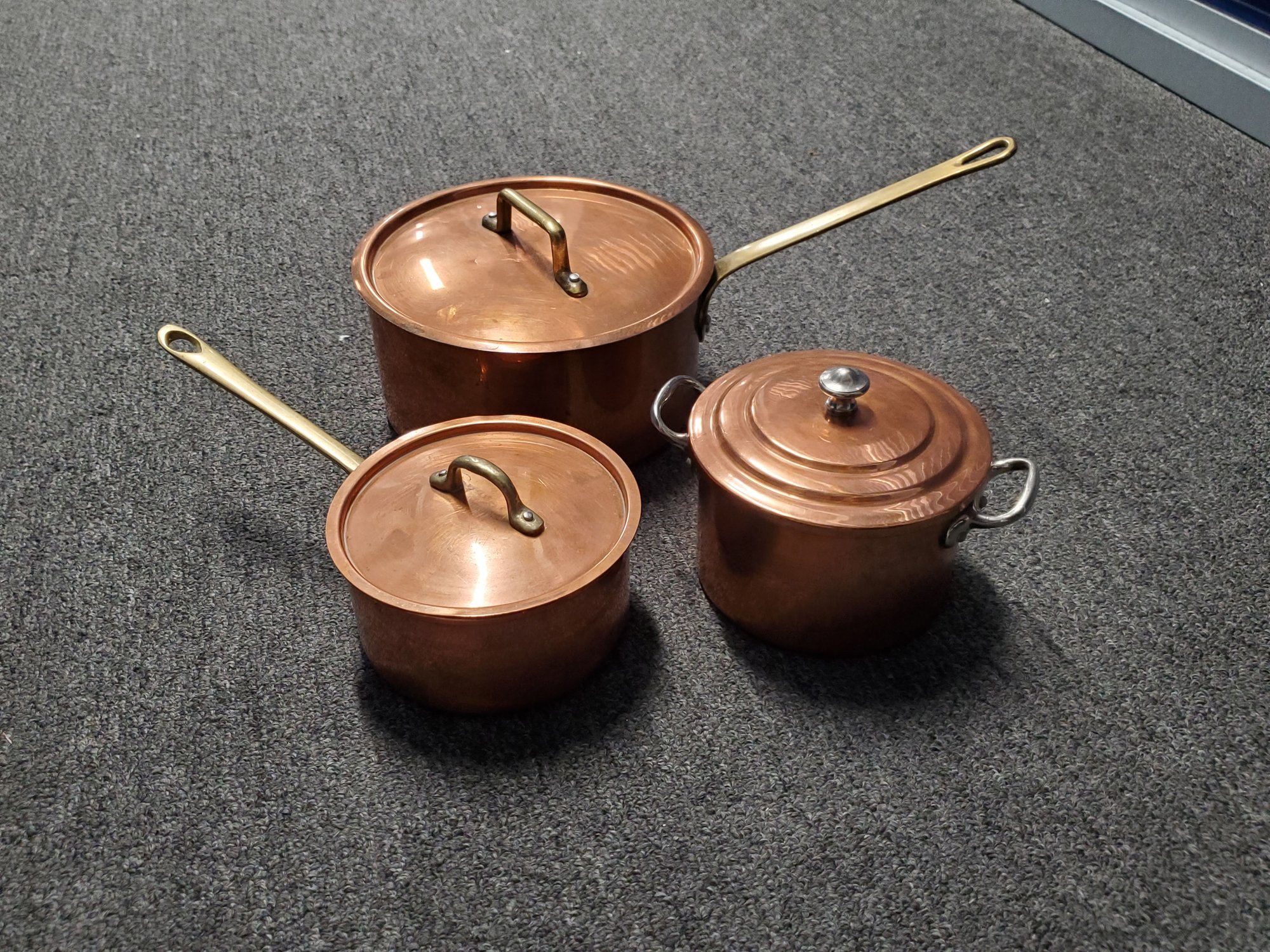 Copper Pan Set With Lids #5789 | Auctionninja.com