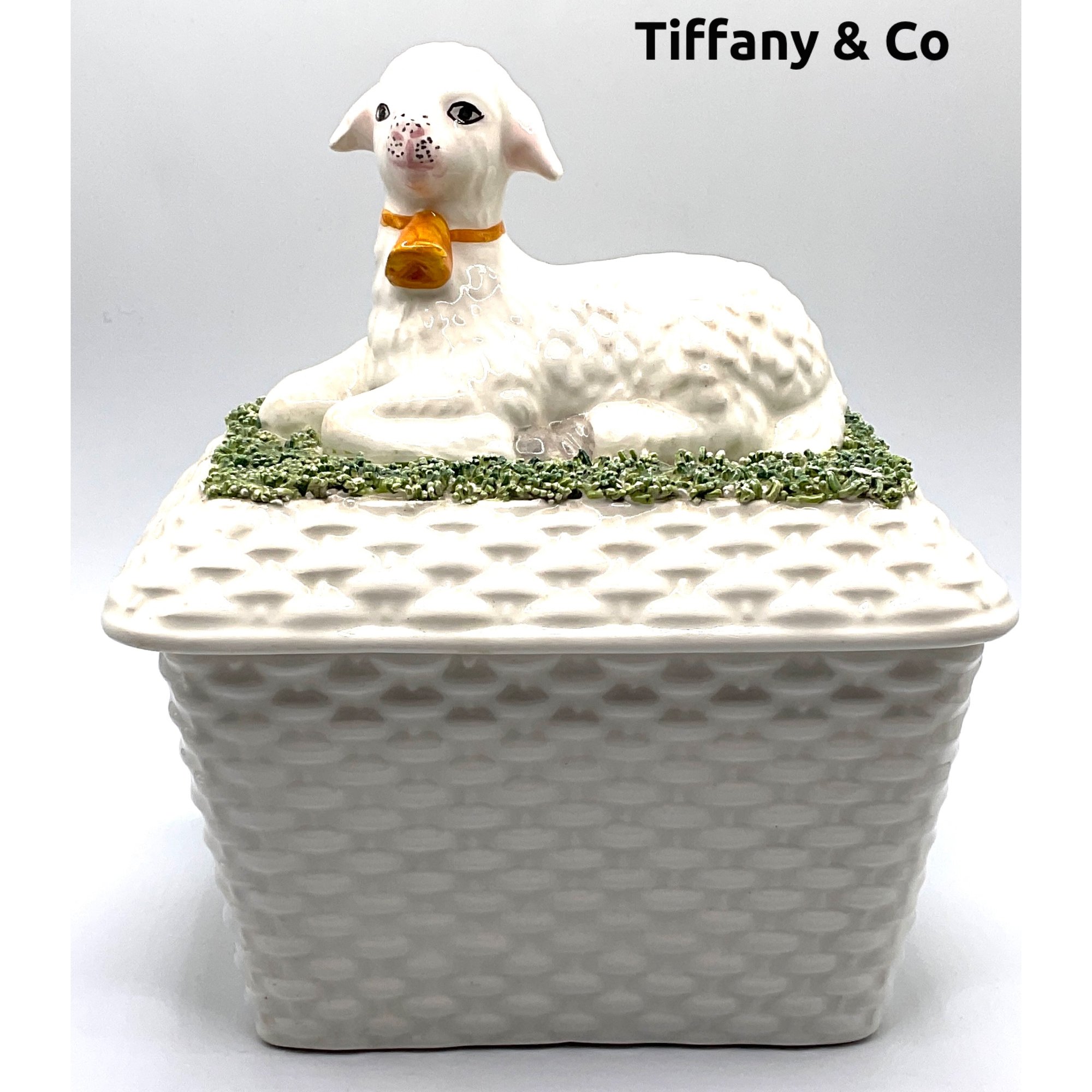Lot 90E- Tiffany & Co Italy Porcelain Covered Lamb Basket Weave Box ...