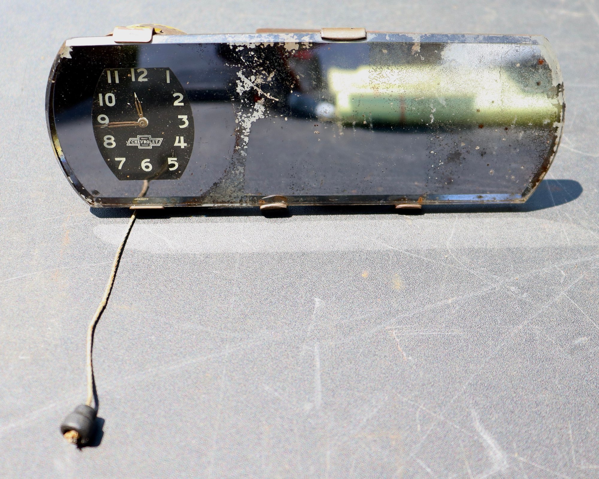Lot 603 - 1930s Chevrolet Rear View Mirror Western Clockby LaSalle ...
