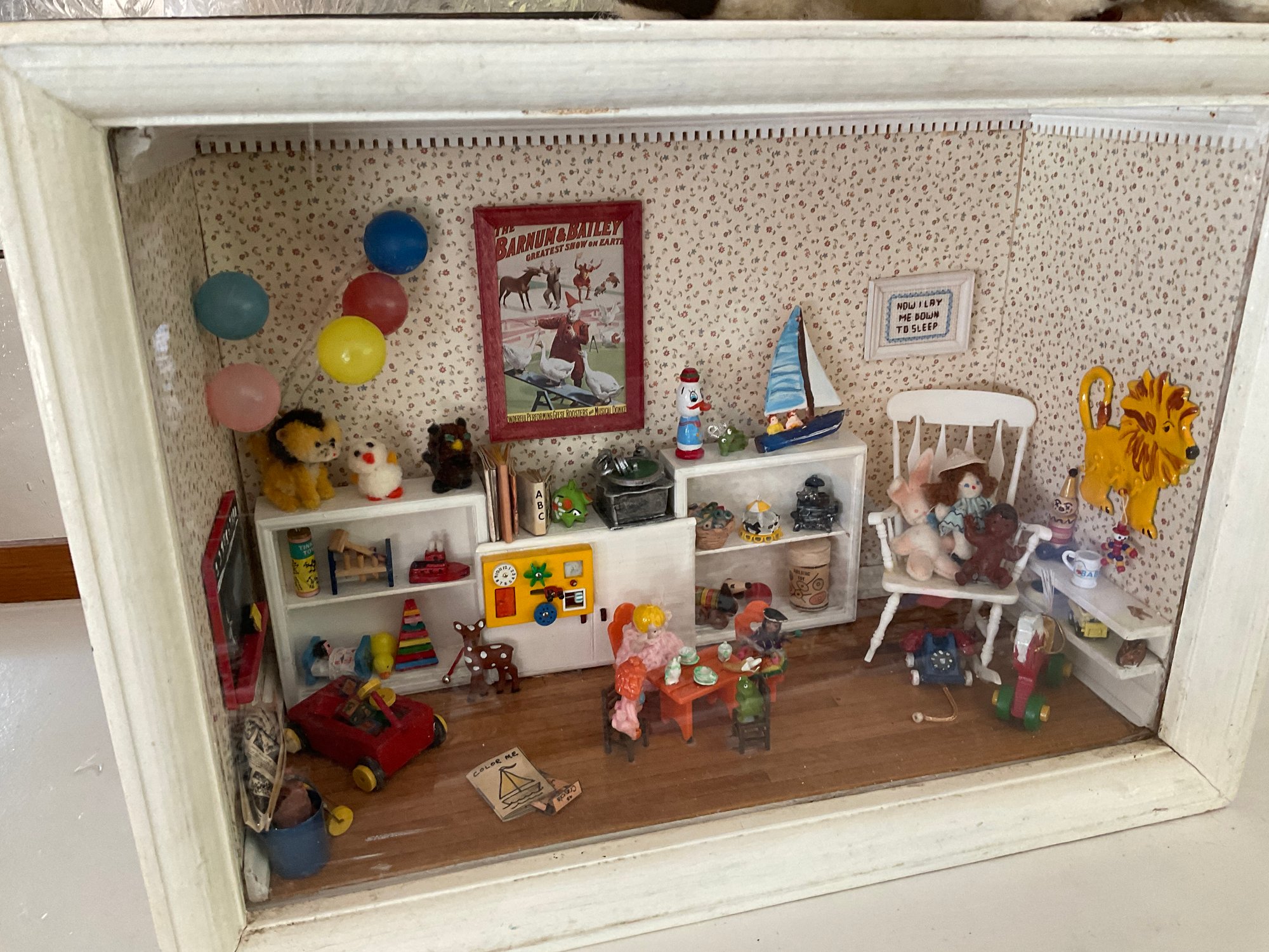 Lot 217- Cute! Shadow Box Diorama With Tiny Items And Teddy Bear #5510 ...