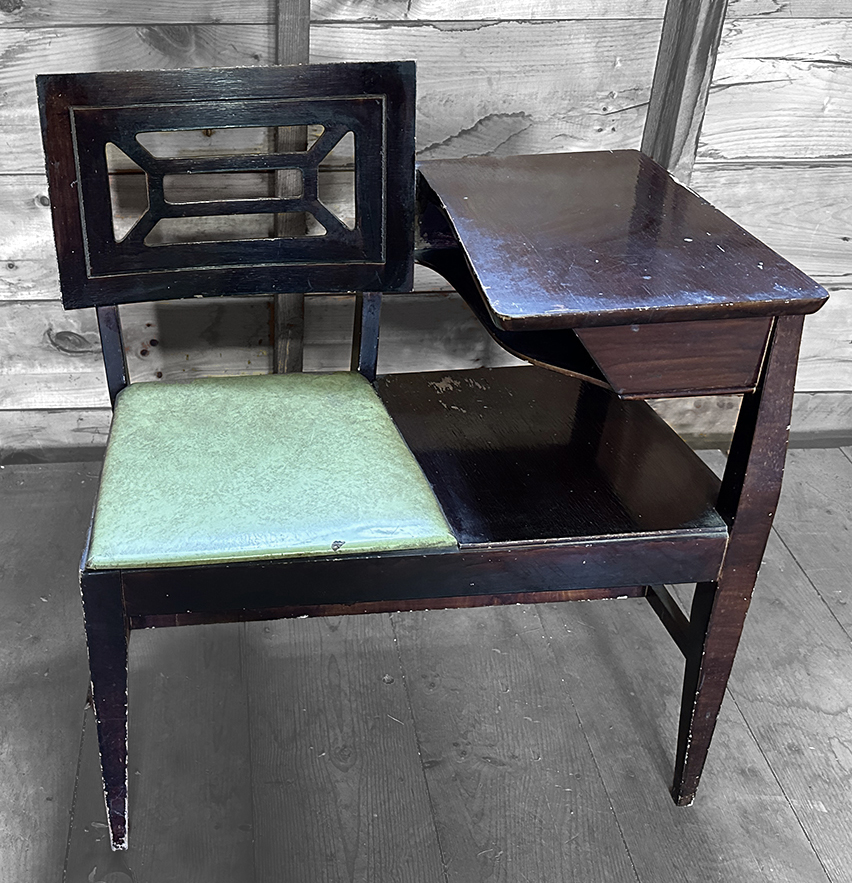 Lot 190G2 - Fantastic Mid Century Modern Telephone Chair Table - Gossip ...