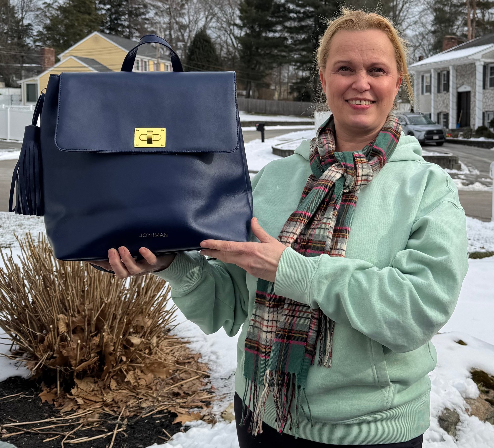 Lot 332RR- Joy & IMAN Chic Genuine Blue Leather Backpack Purse - Roomy ...