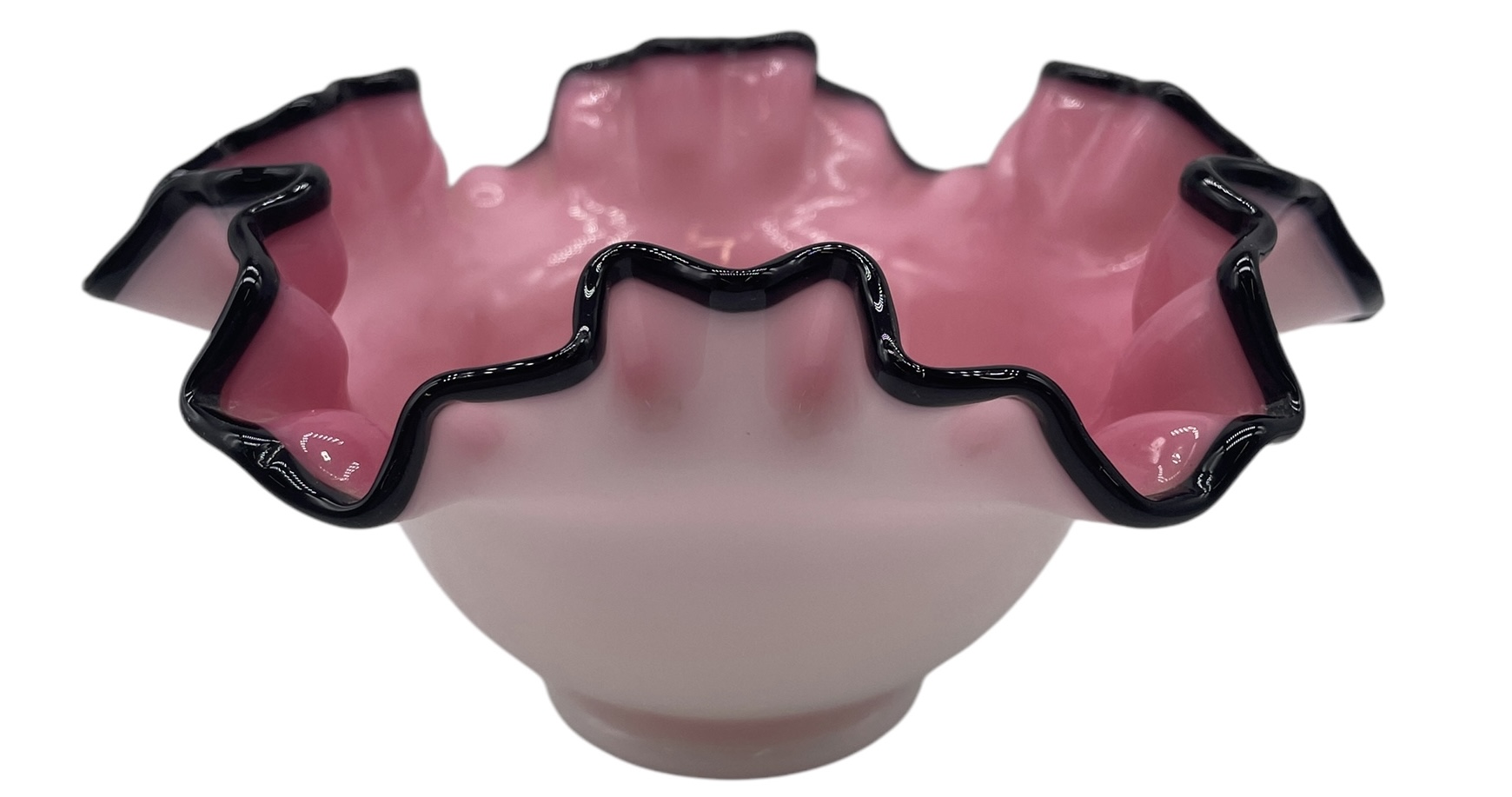 Lot 106SES- 1950s Fenton Black Rose Crest Ruffled Edge Pink Vintage ...