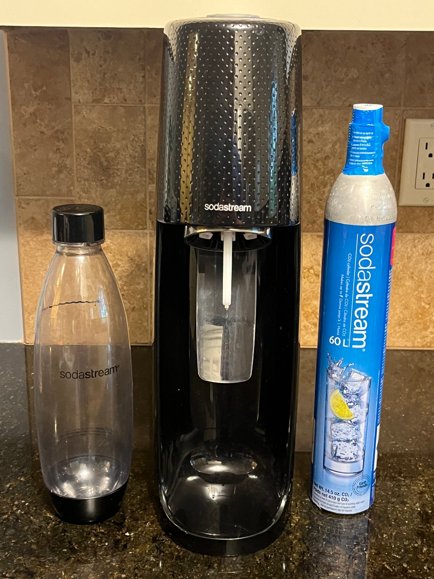Soda Stream Machine #112395 | Auctionninja.com