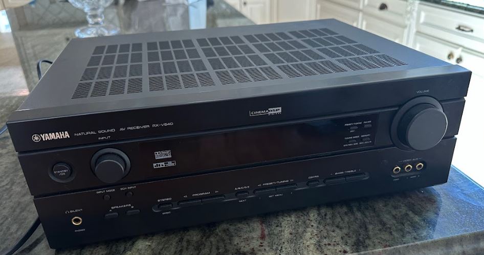 Yamaha Natural Sound AV Receiver RX-v540 #115520 | Auctionninja.com