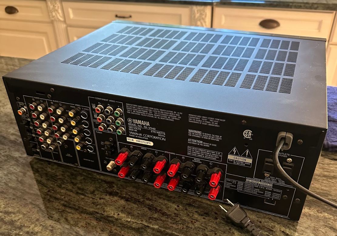 Yamaha Natural Sound AV Receiver RX-v540 #115520 | Auctionninja.com