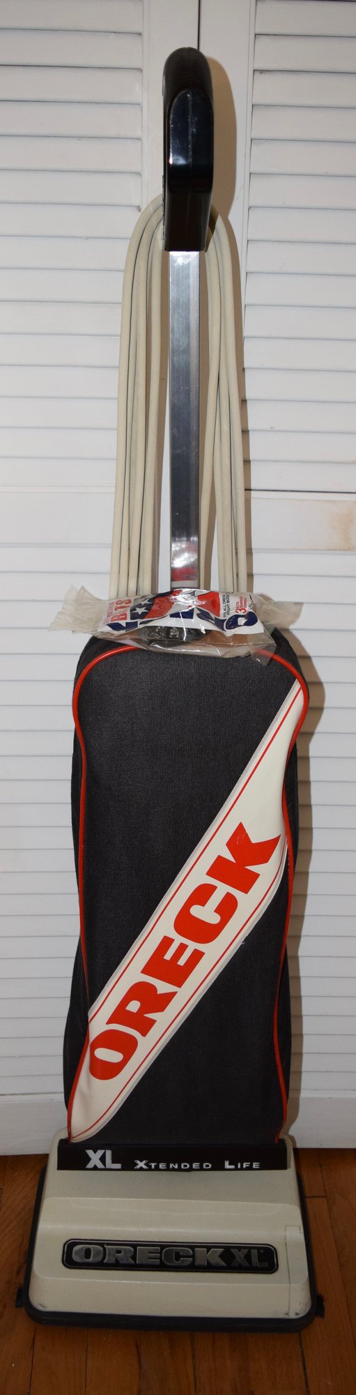 Oreck XL Xtended Life Electric Vacuum Model #: XL9000D #119197 ...