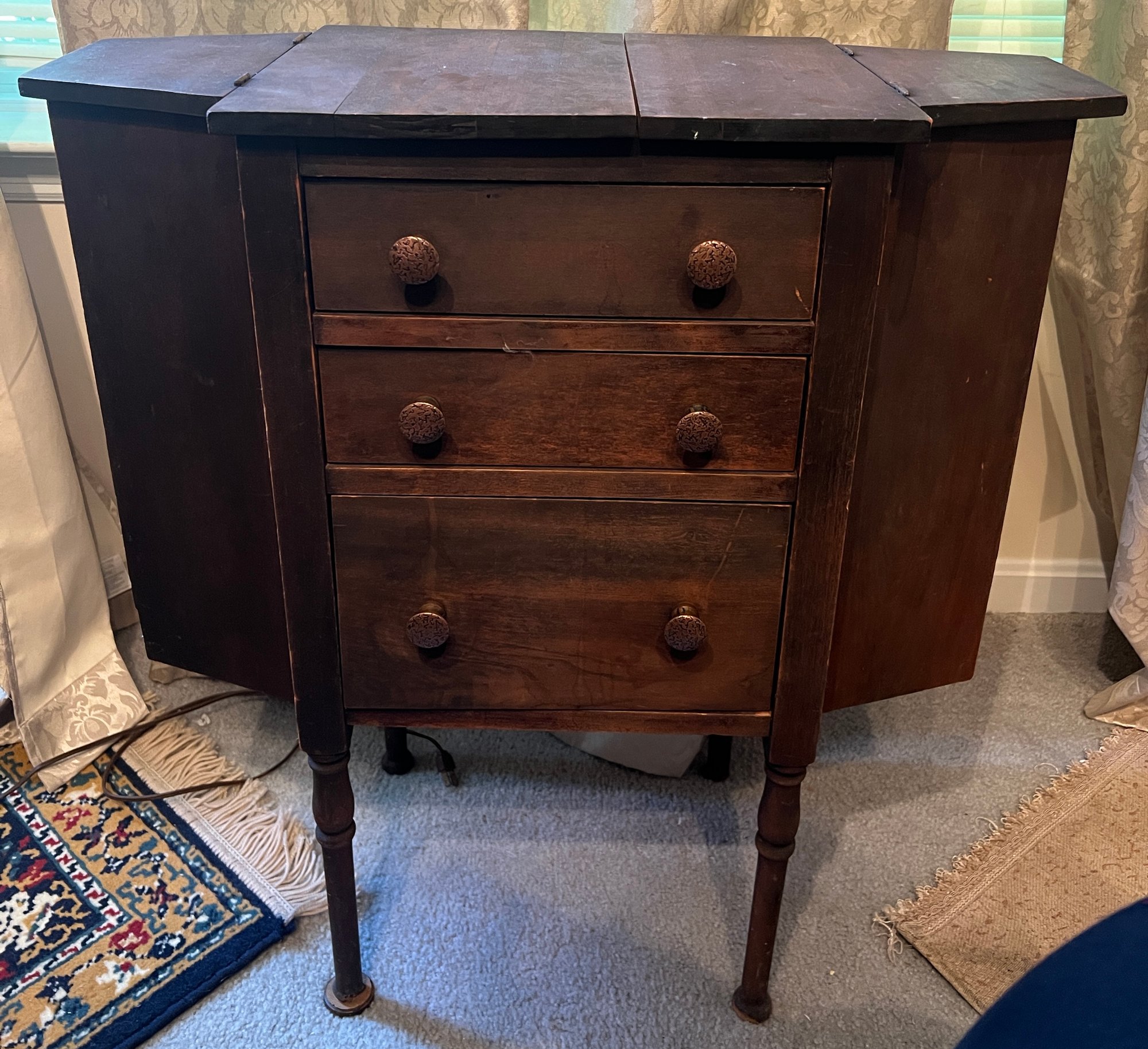 Antique Solid Wood Sewing Table #109521 | Auctionninja.com