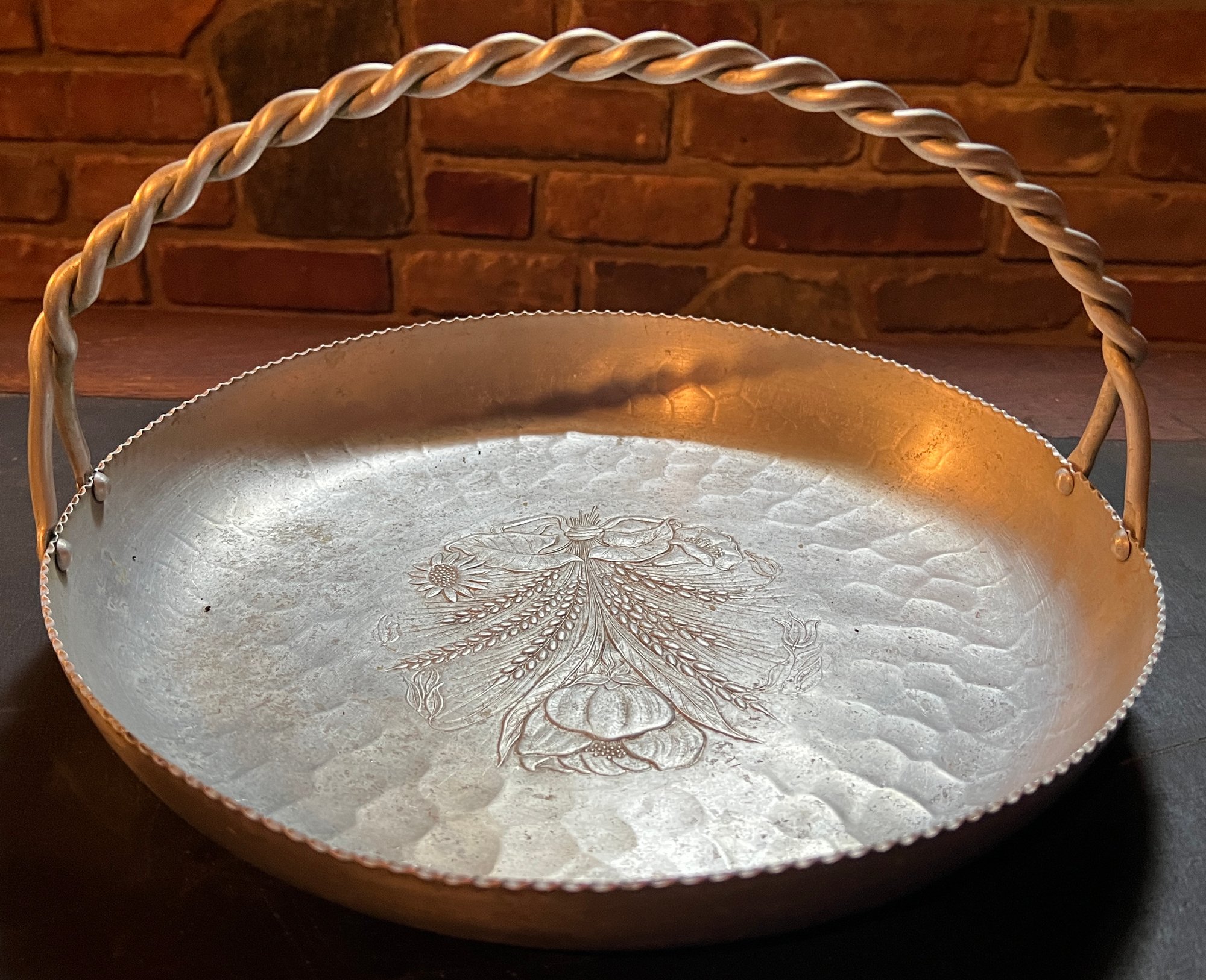 Keystoneware Aluminum Hand Forged Centerpiece Basket #112007 ...