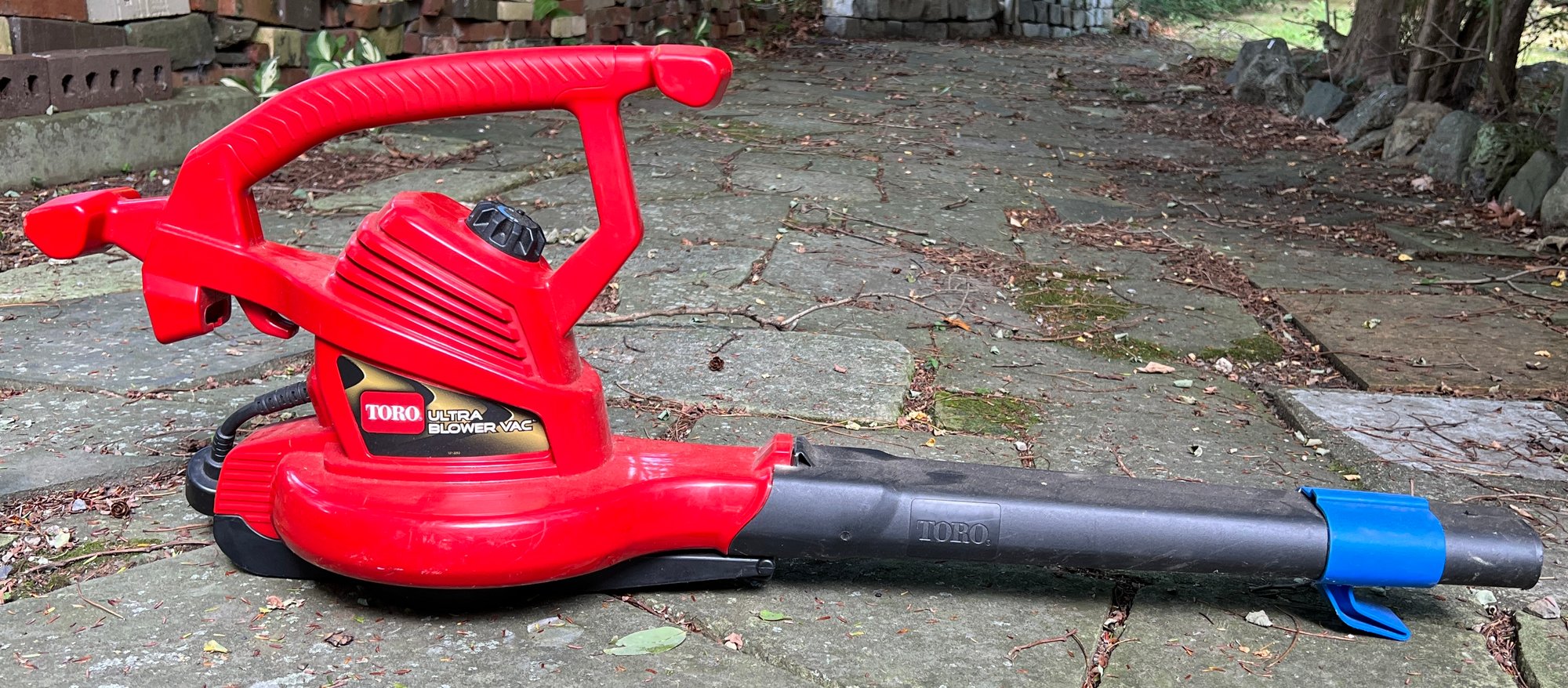 Toro Ultra Electric Leaf Blower Model: 51619 With Attachments #112051 ...