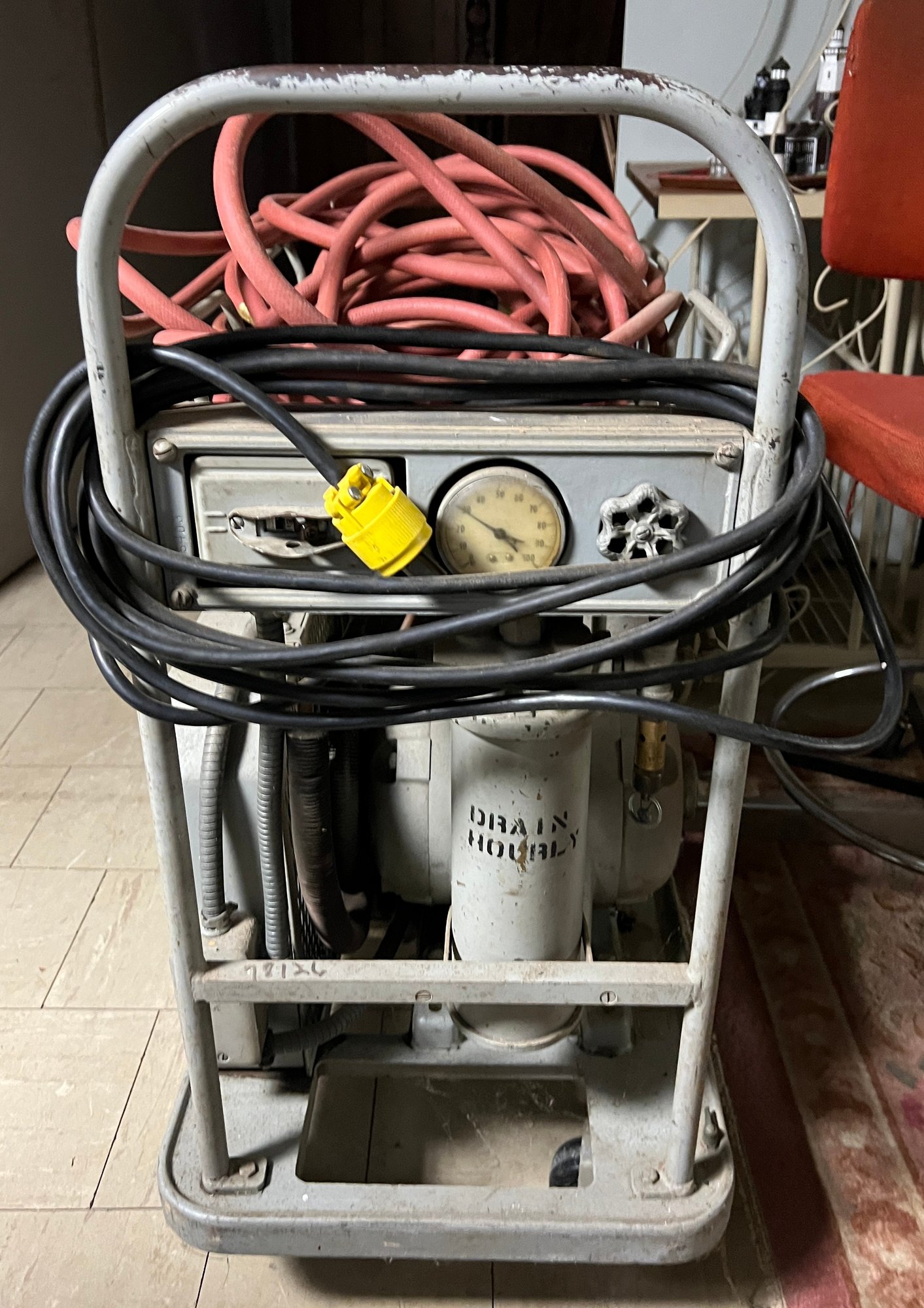 Penn Magnetic Unloader Air Compressor Model: 1102 #129365 ...