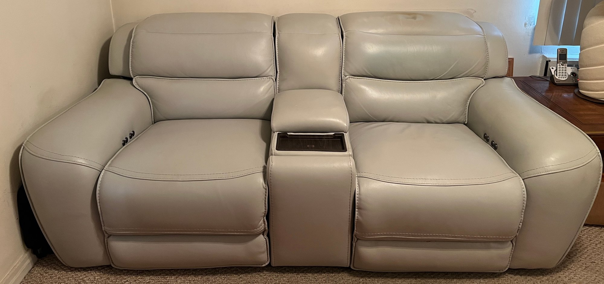 Electric Double Recliner #136926 | Auctionninja.com