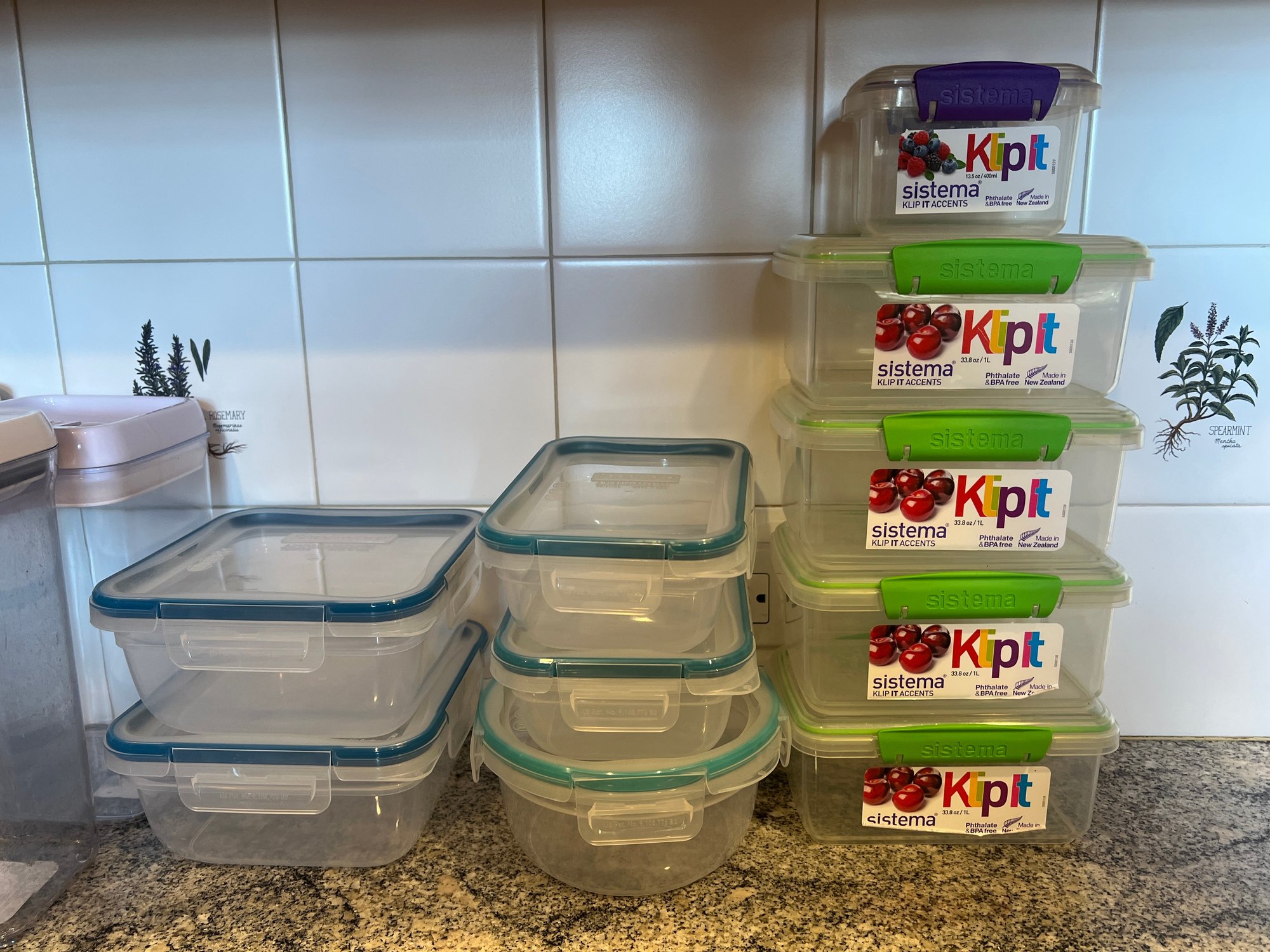 Assorted Snap-lock Food Storage Containers - 16 PCS #154710 ...