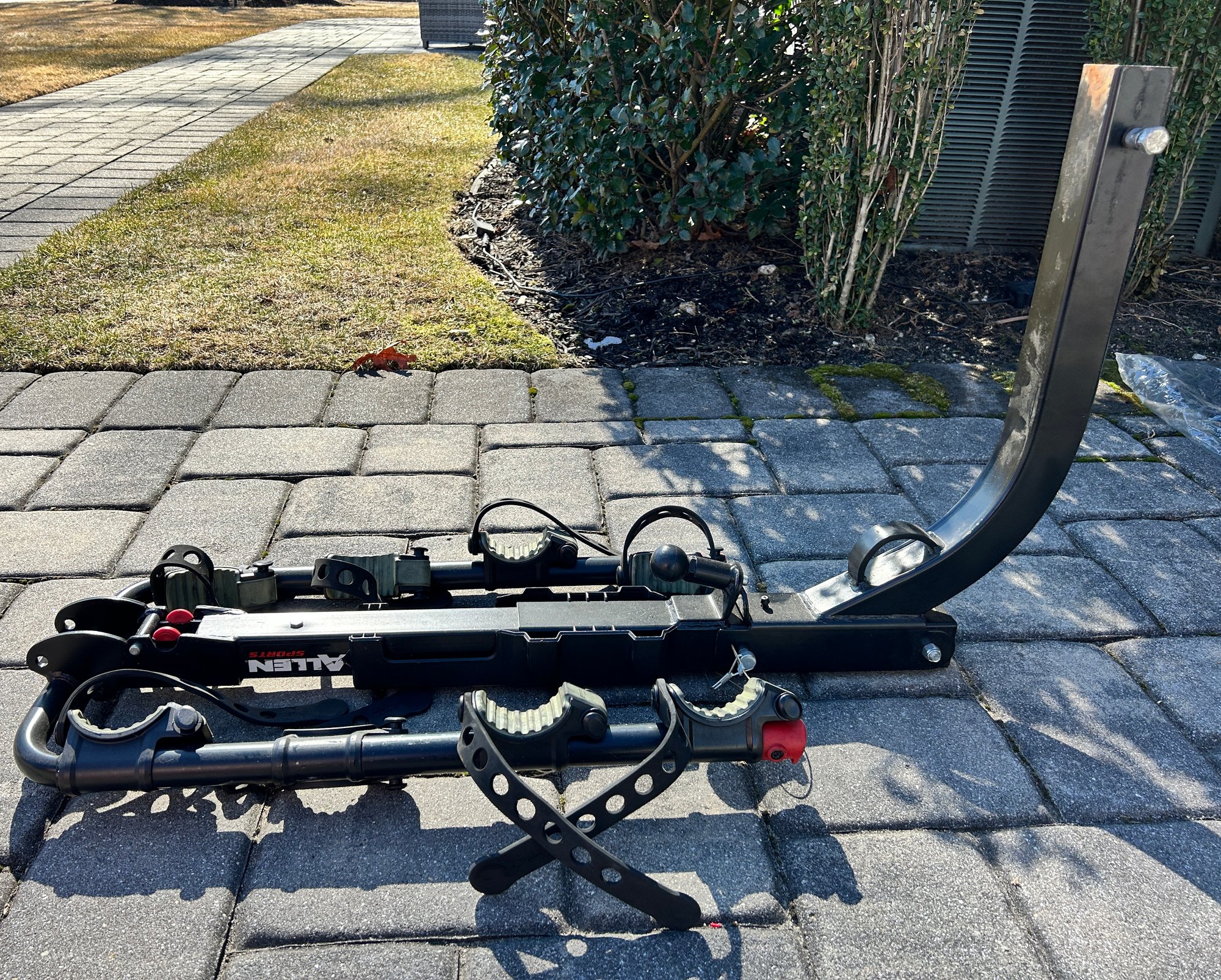 Allen Sports S645 5 Bicycle Mounted Bike Rack #125735 | Auctionninja.com