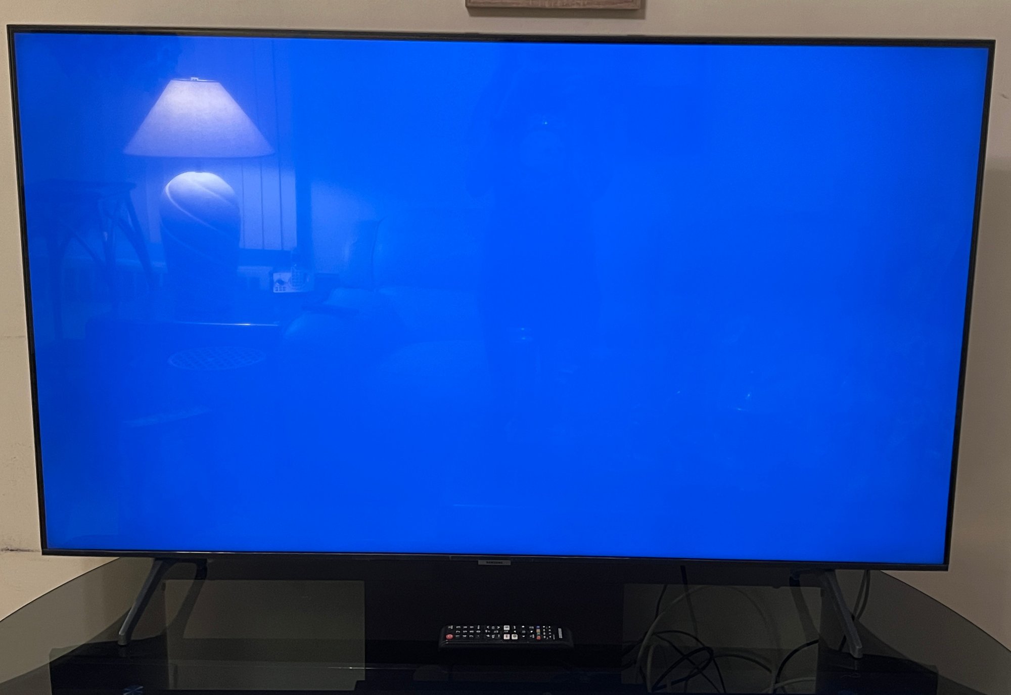 55" Class TU7000 4K UHD HDR Smart TV Samsung UN55TU7000F With Remote ...