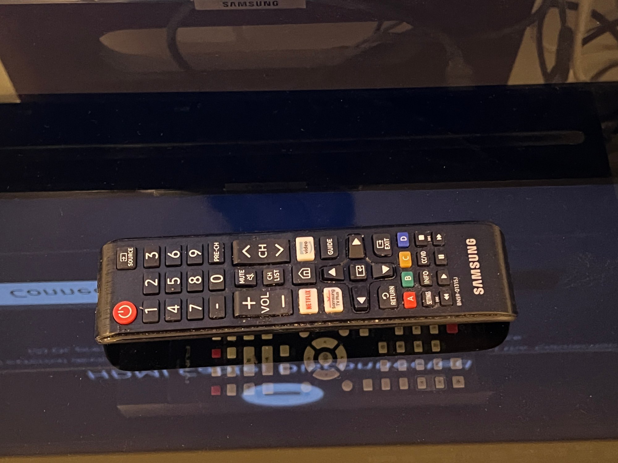 55" Class TU7000 4K UHD HDR Smart TV Samsung UN55TU7000F With Remote ...