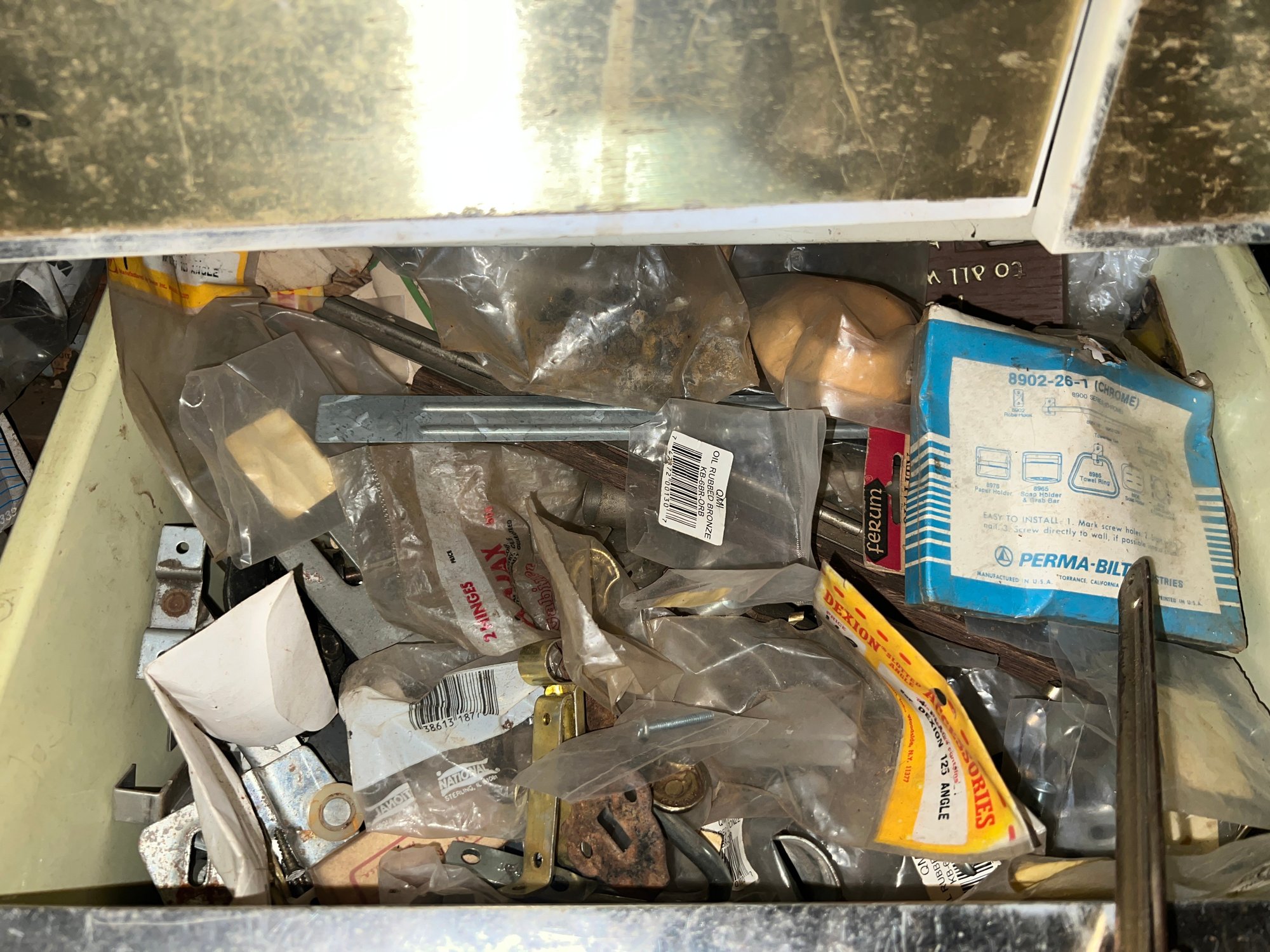Large POTLUCK Of Assorted Hardware & Scrap Metal #134533 | Auctionninja.com