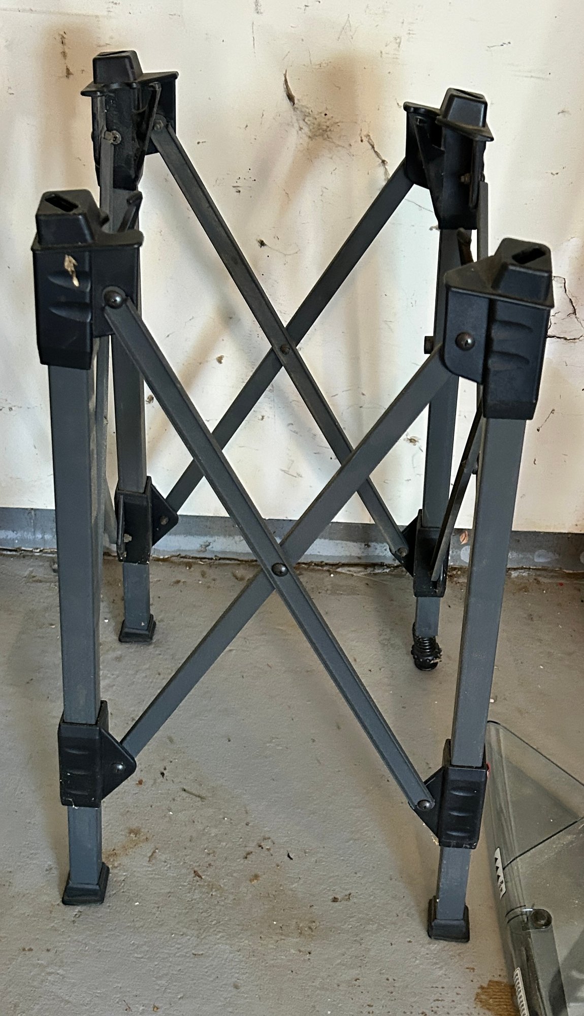 Craftsman 10 Table Saw Model 315.218050 #121236 | Auctionninja.com