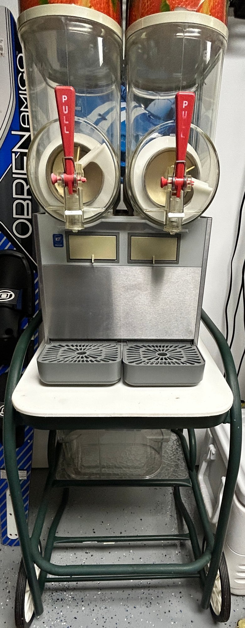 Commercial Slush / Frozen Drink Machine With Rolling Cart And Extra ...