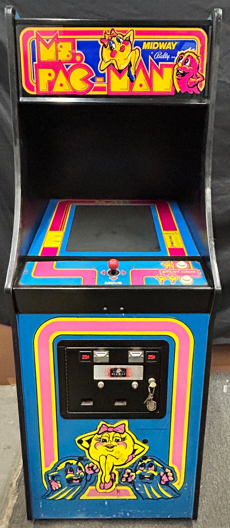 Midway Ms. PAC-man Arcade Game With Key #121711 | Auctionninja.com